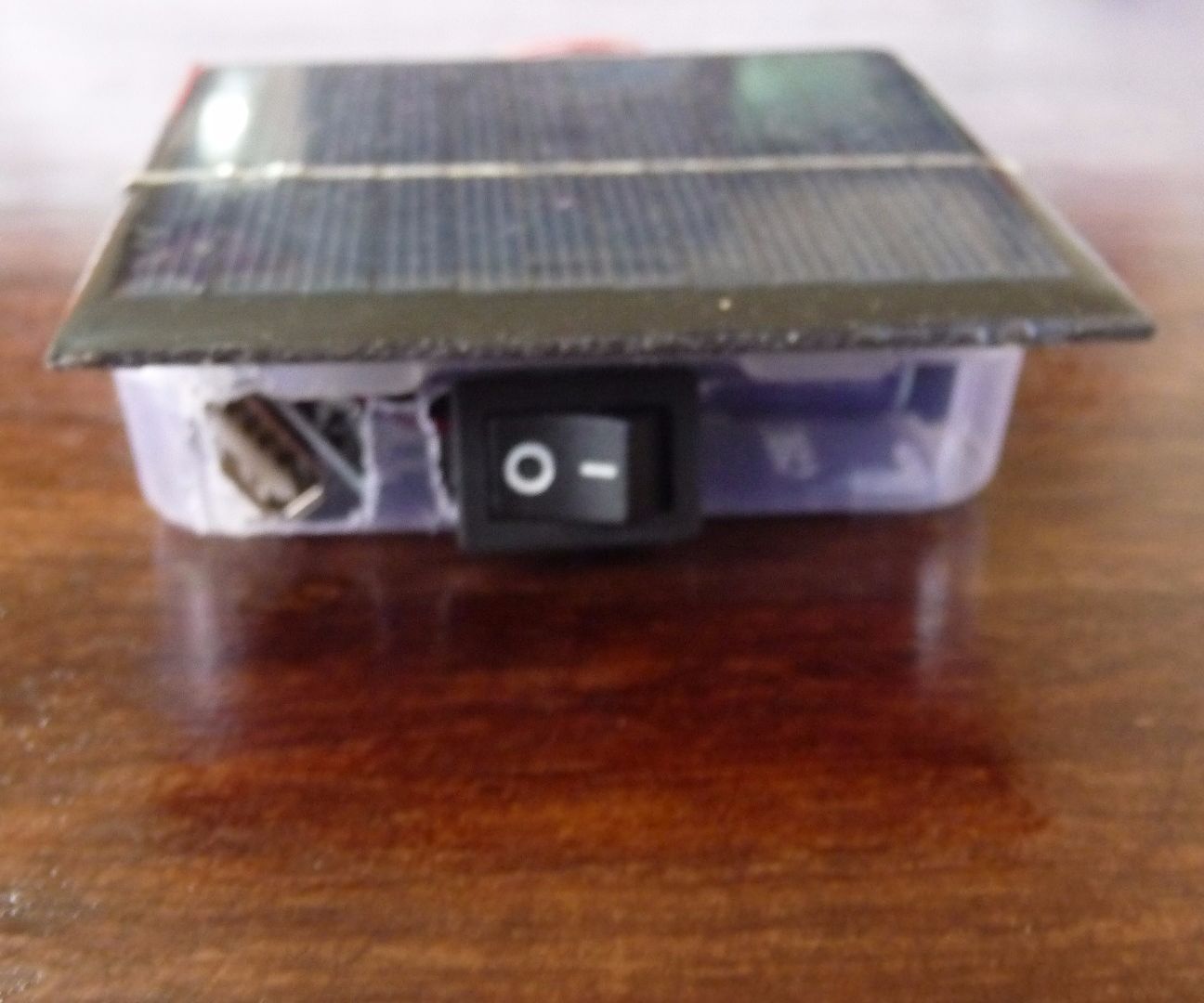 DIY Portable Solar Usb Charger : 4 Steps - Instructables