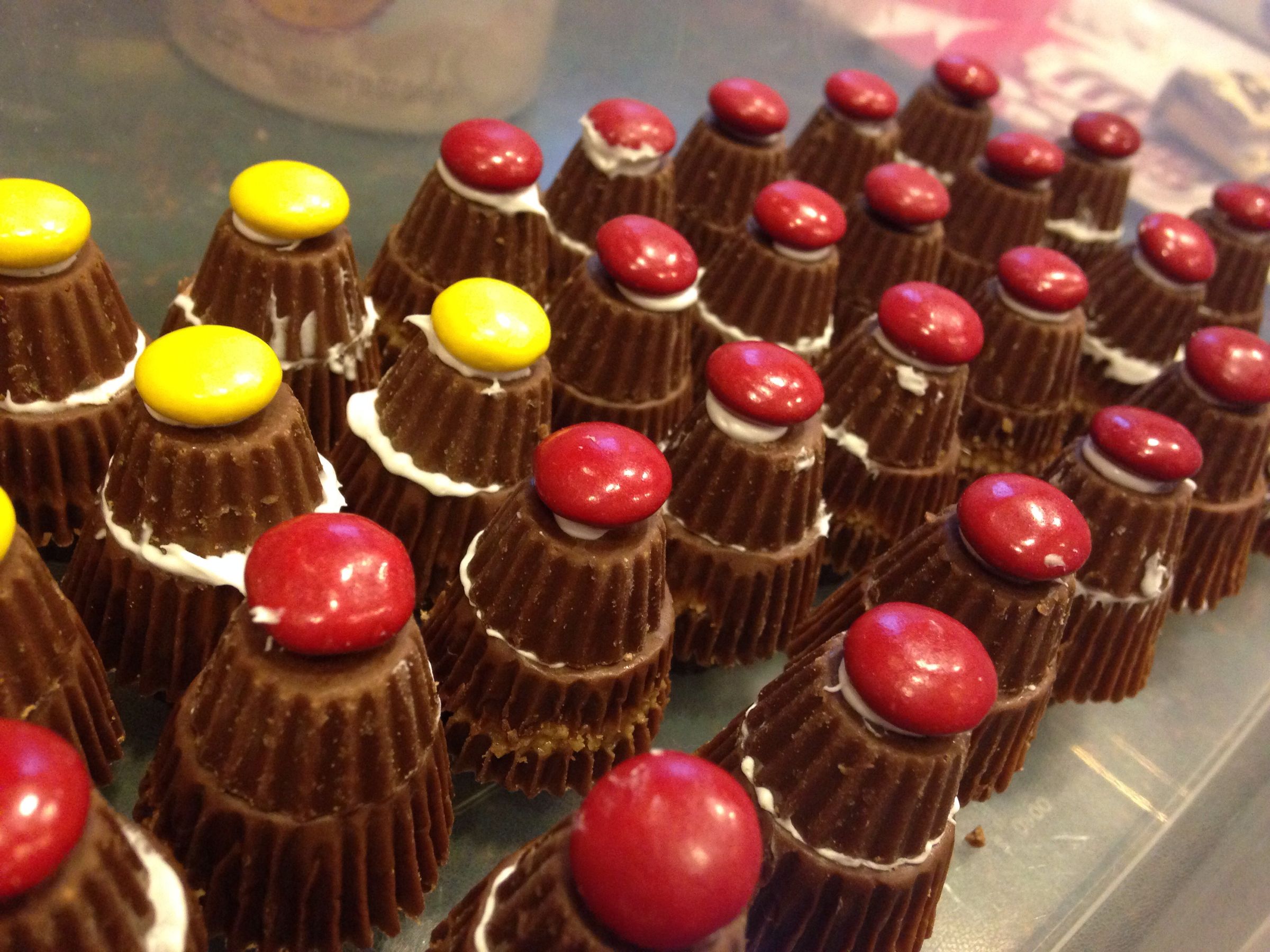 Reese's Christmas Trees : 4 Steps - Instructables