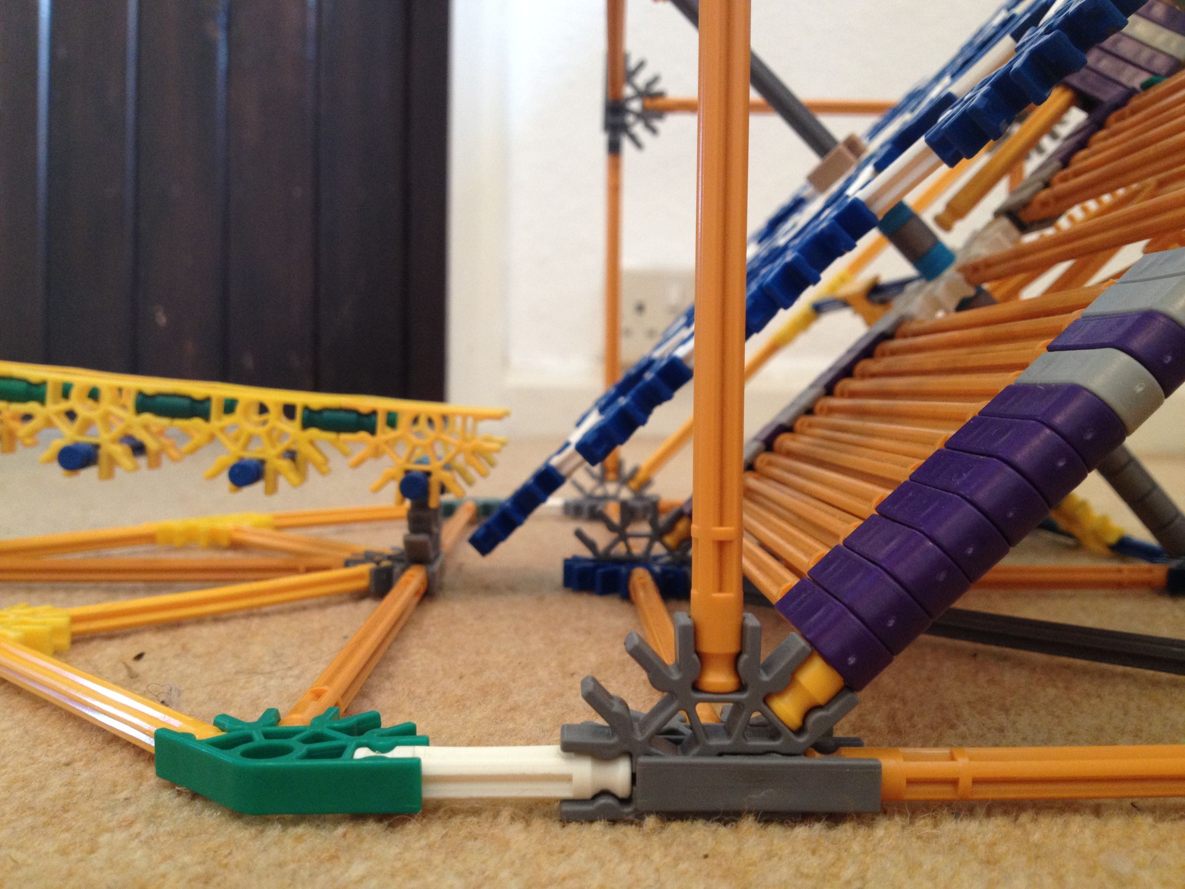 K'nex Slanted Wheel Lift - Instructables