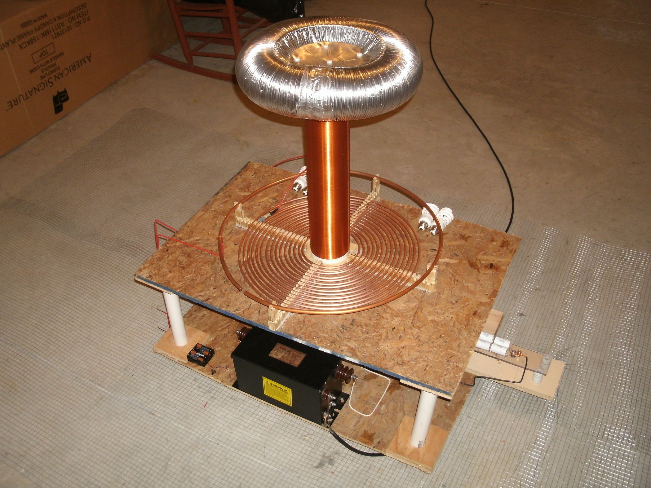 Building a Tesla Coil in 9 Easy Steps! : 9 Steps (with Pictures ...