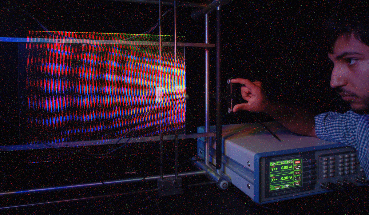 See Sound Waves Using Colored Light (RGB LED) : 10 Steps (with Pictures ...