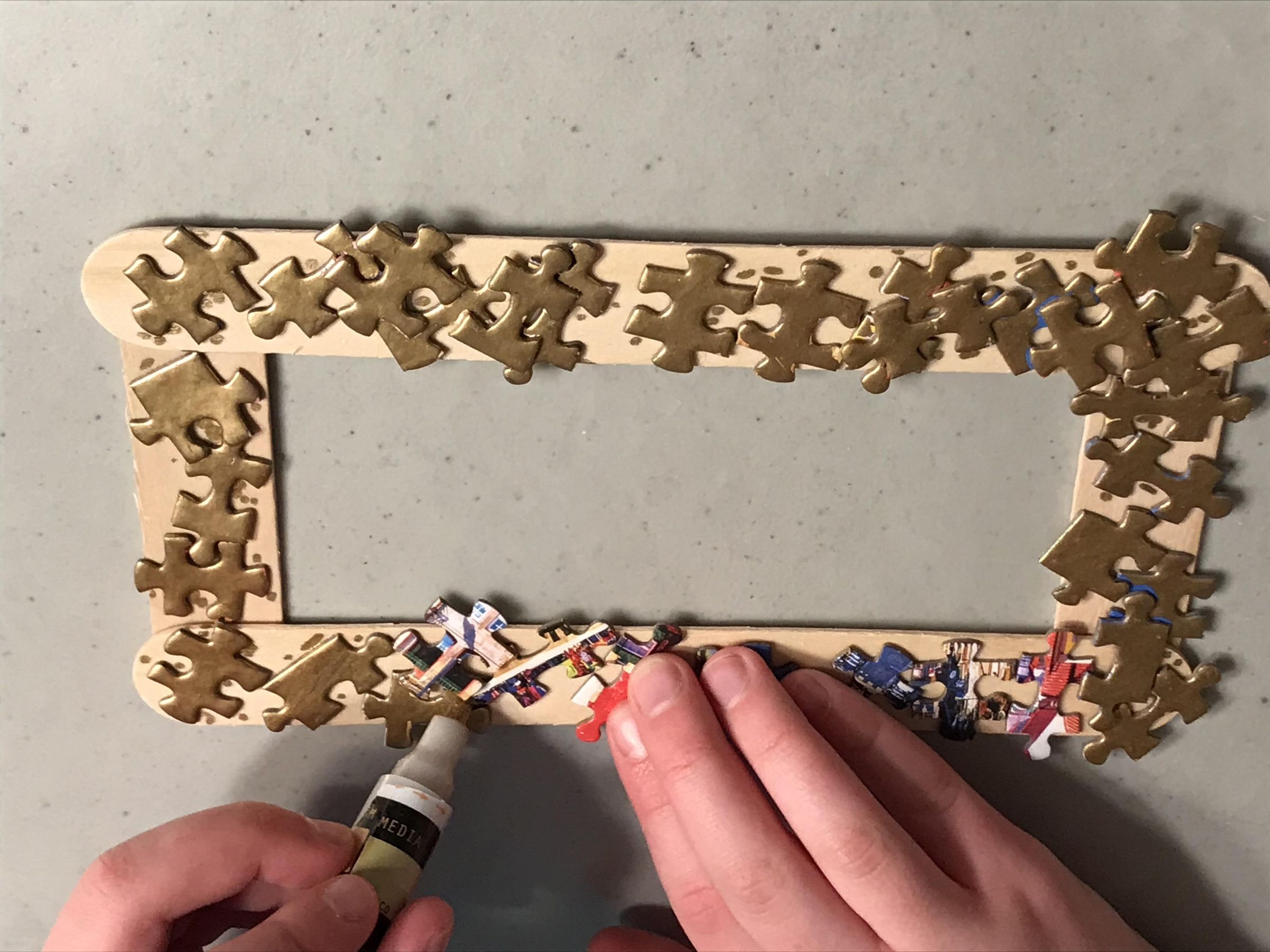 Puzzle Piece Picture Frame Christmas Ornament : 6 Steps - Instructables