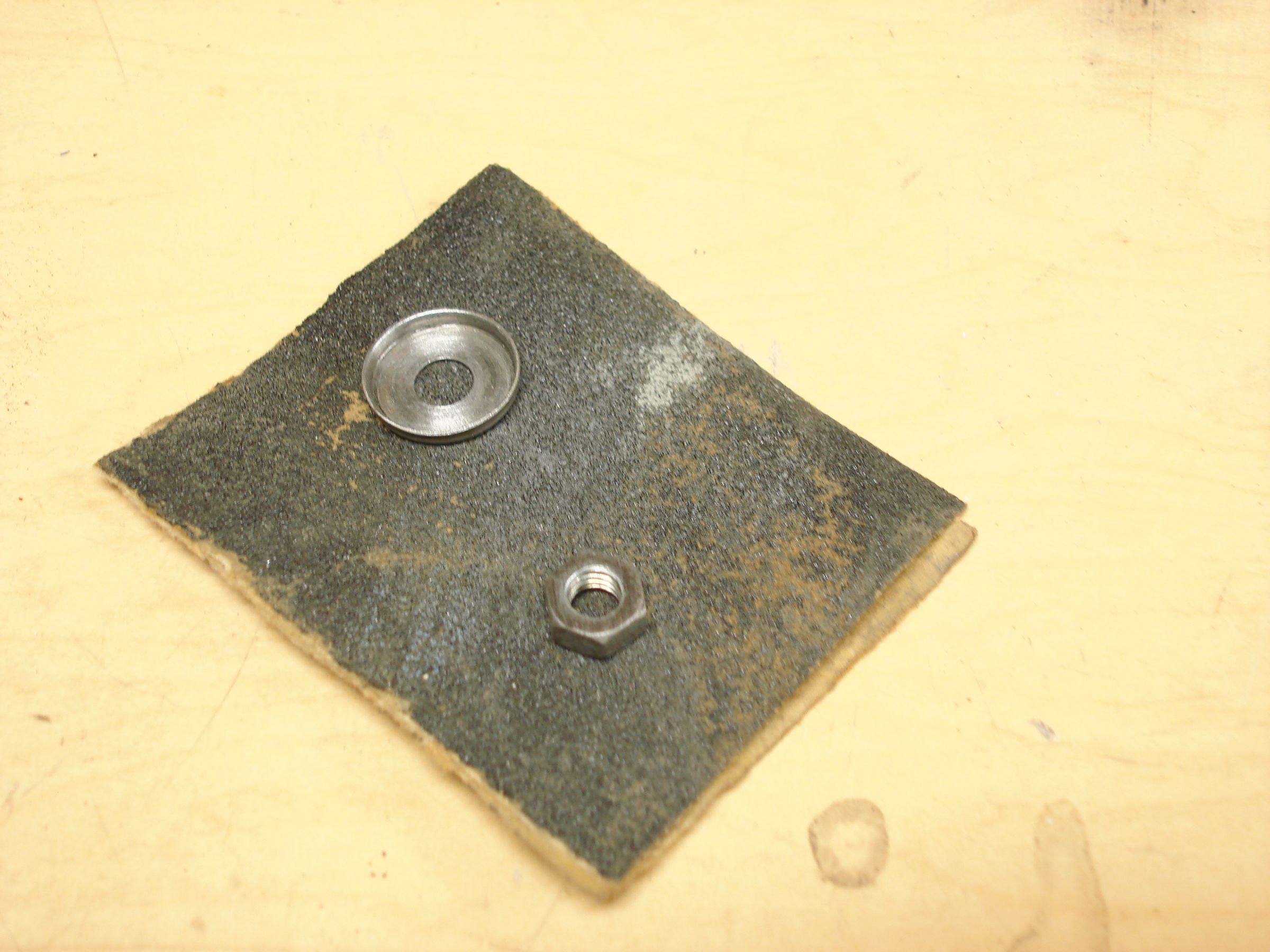 Used Light Bulb Oil/Alcohol Lamp : 6 Steps - Instructables