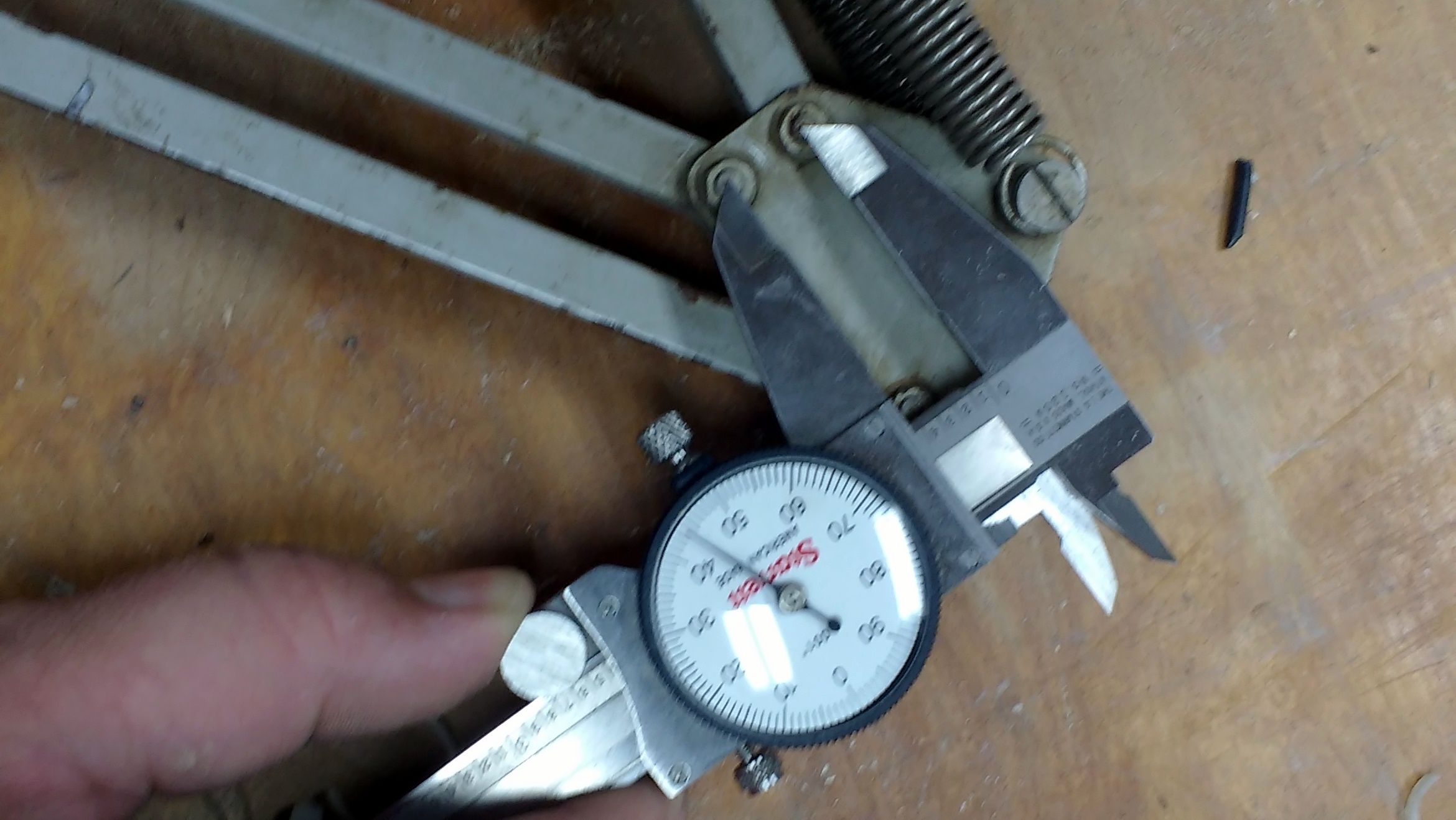 Articulated Rotary Tool Stand (ARTS) : 5 Steps - Instructables