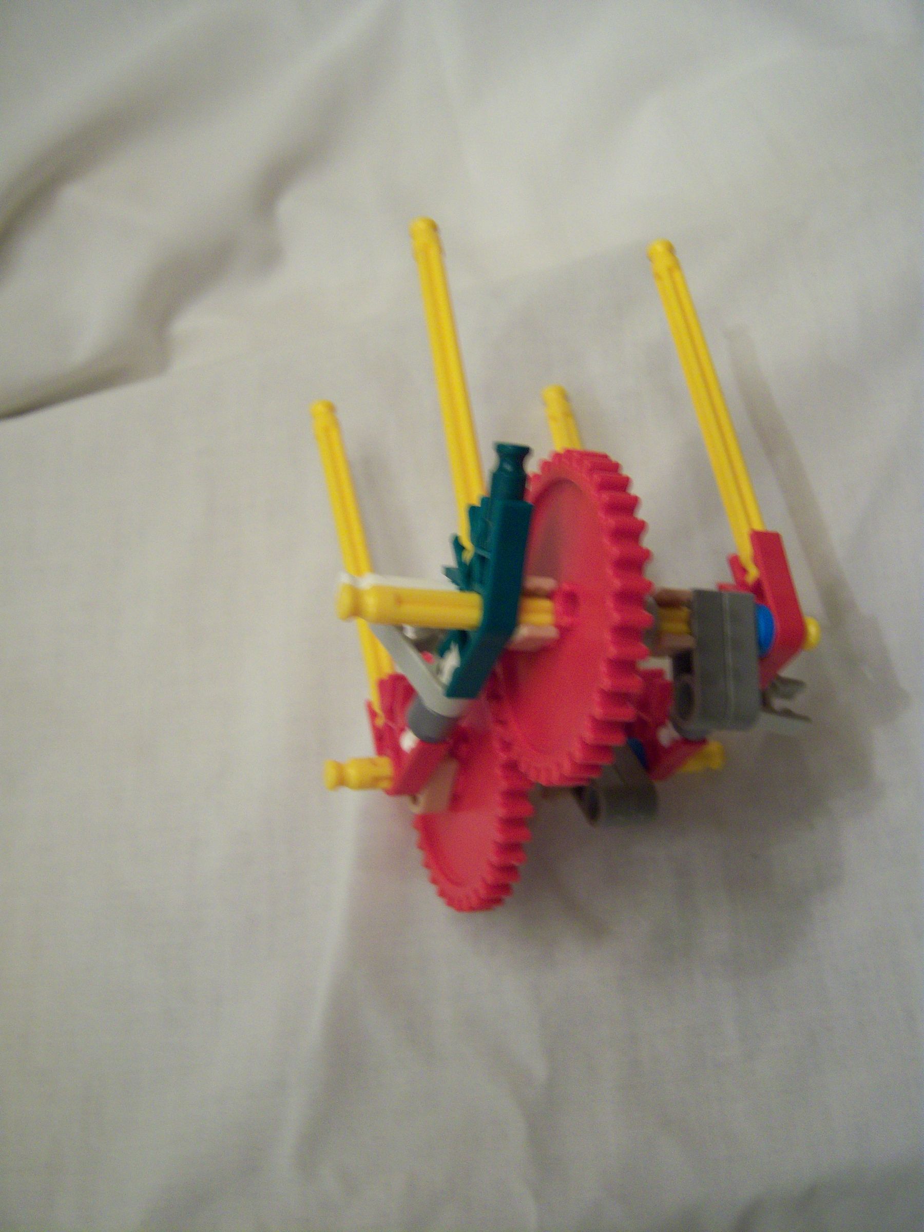 Motorized K'nex Claw : 9 Steps - Instructables