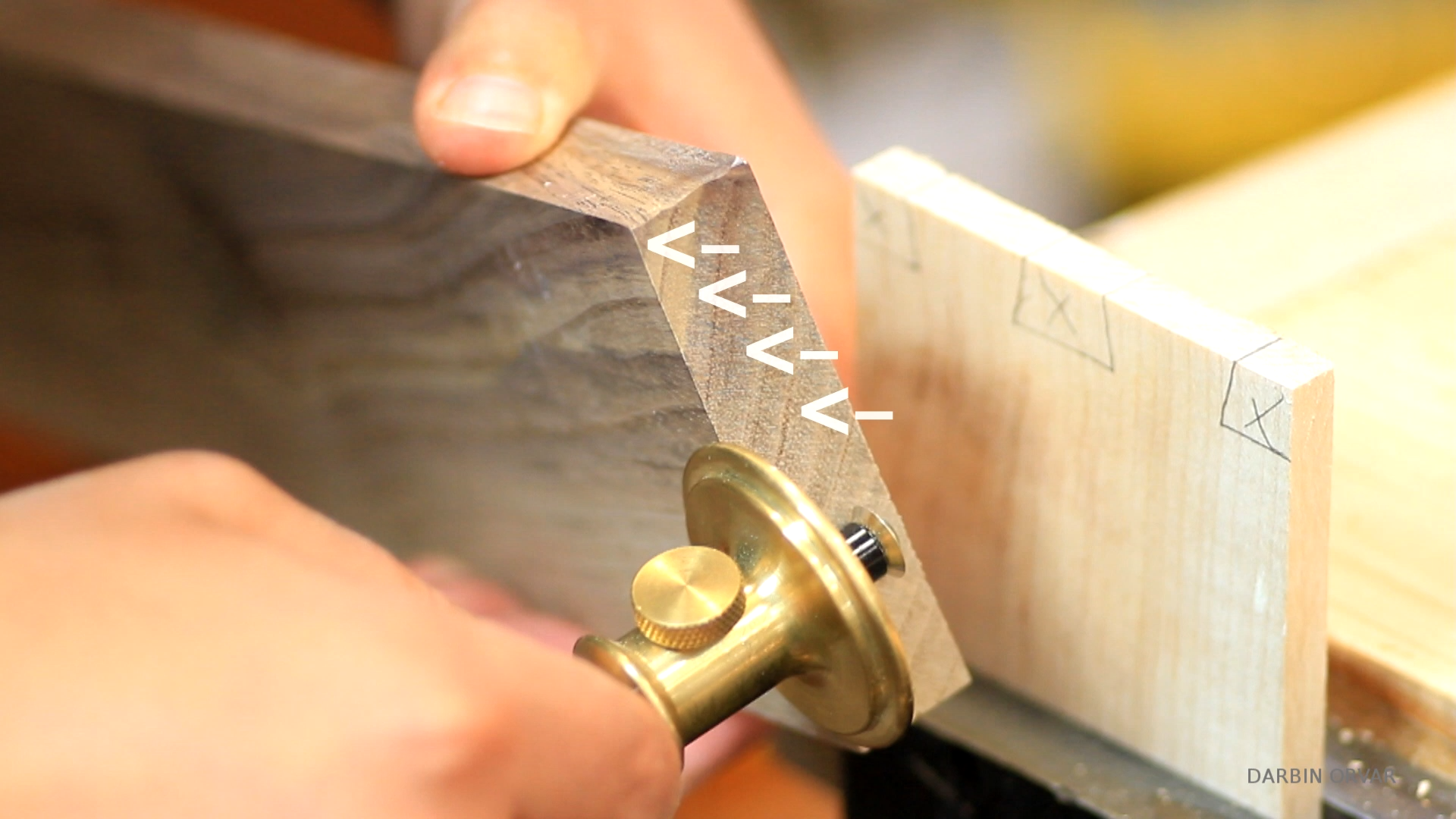 Making Half Blind Dovetail Drawers for a Walnut Desk : 7 Steps (with ...