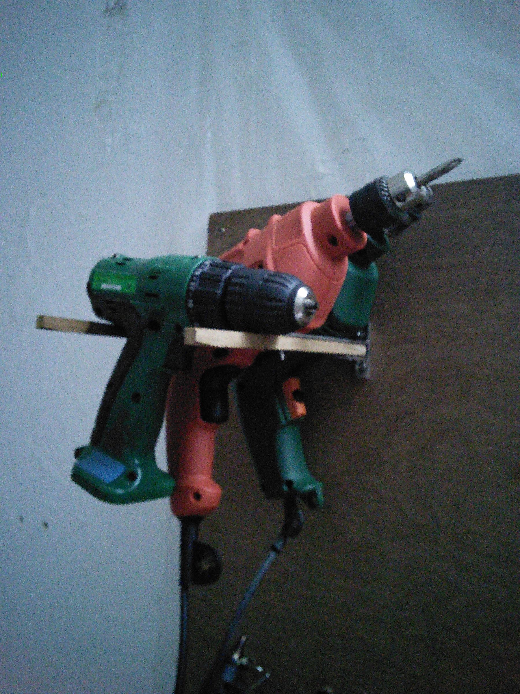 Worktable Wall Mount : 8 Steps - Instructables