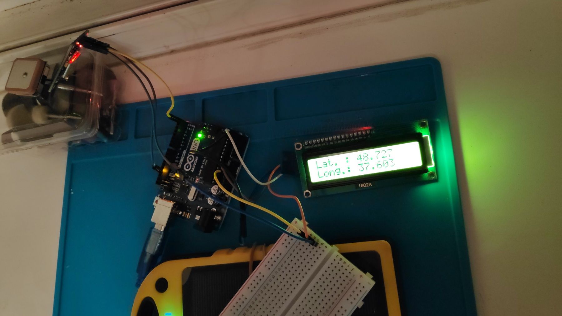 Arduino Nano: Show GPS Location on I2C 2 X 16 LCD Display With Visuino ...