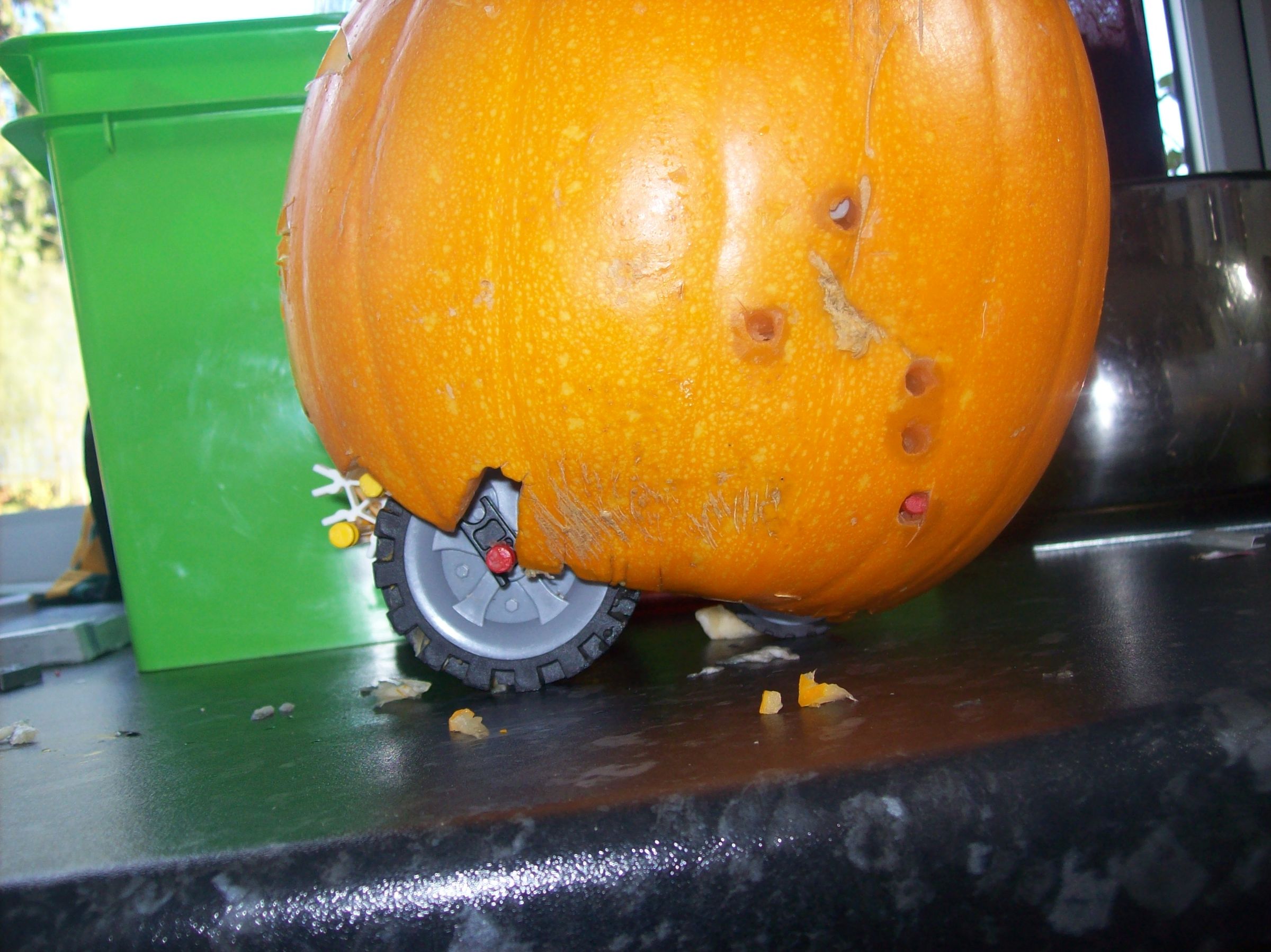 Robo-Pumpkin! : 23 Steps (with Pictures) - Instructables