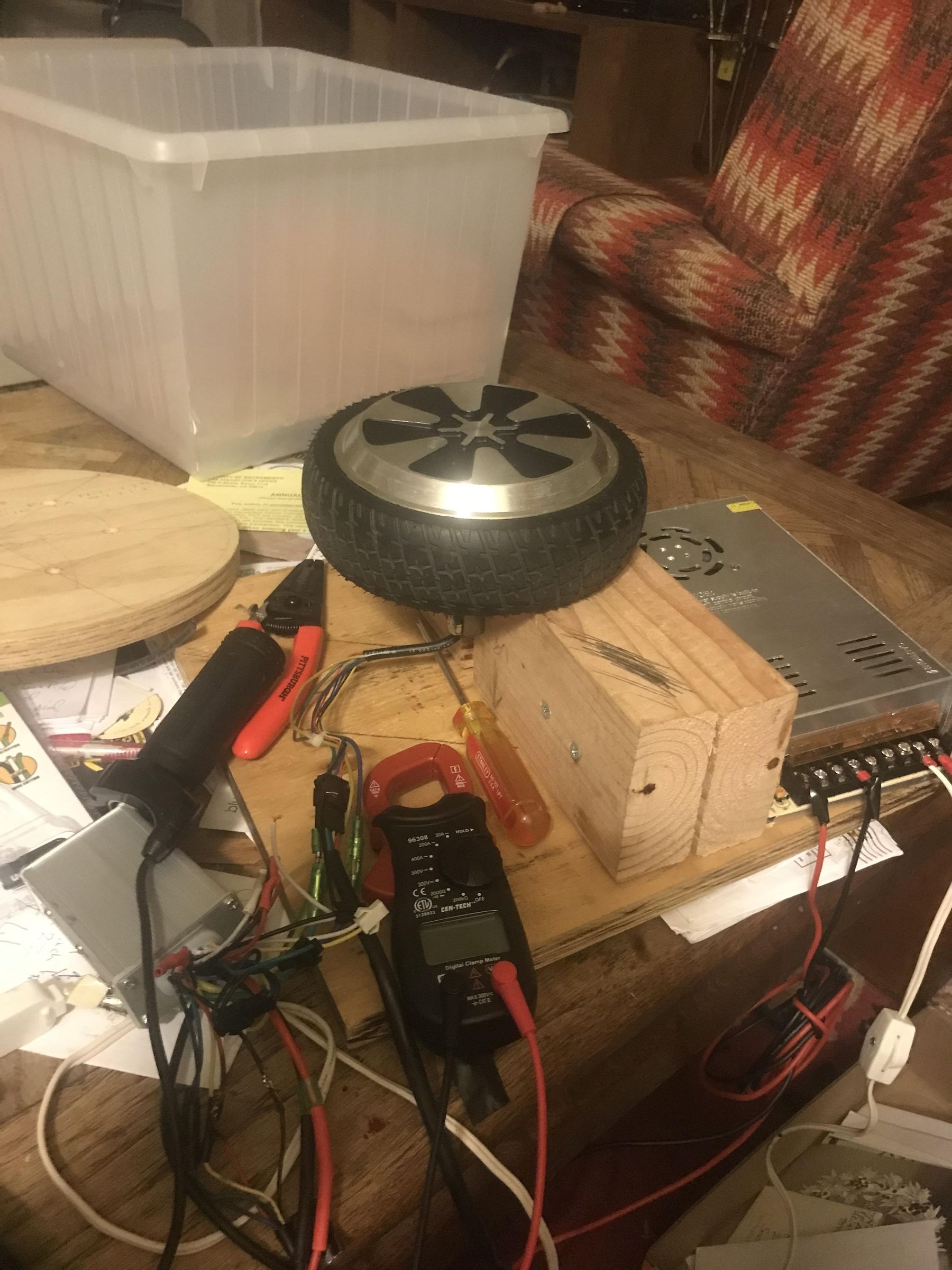 Simple Electric Pottery Wheel : 4 Steps - Instructables