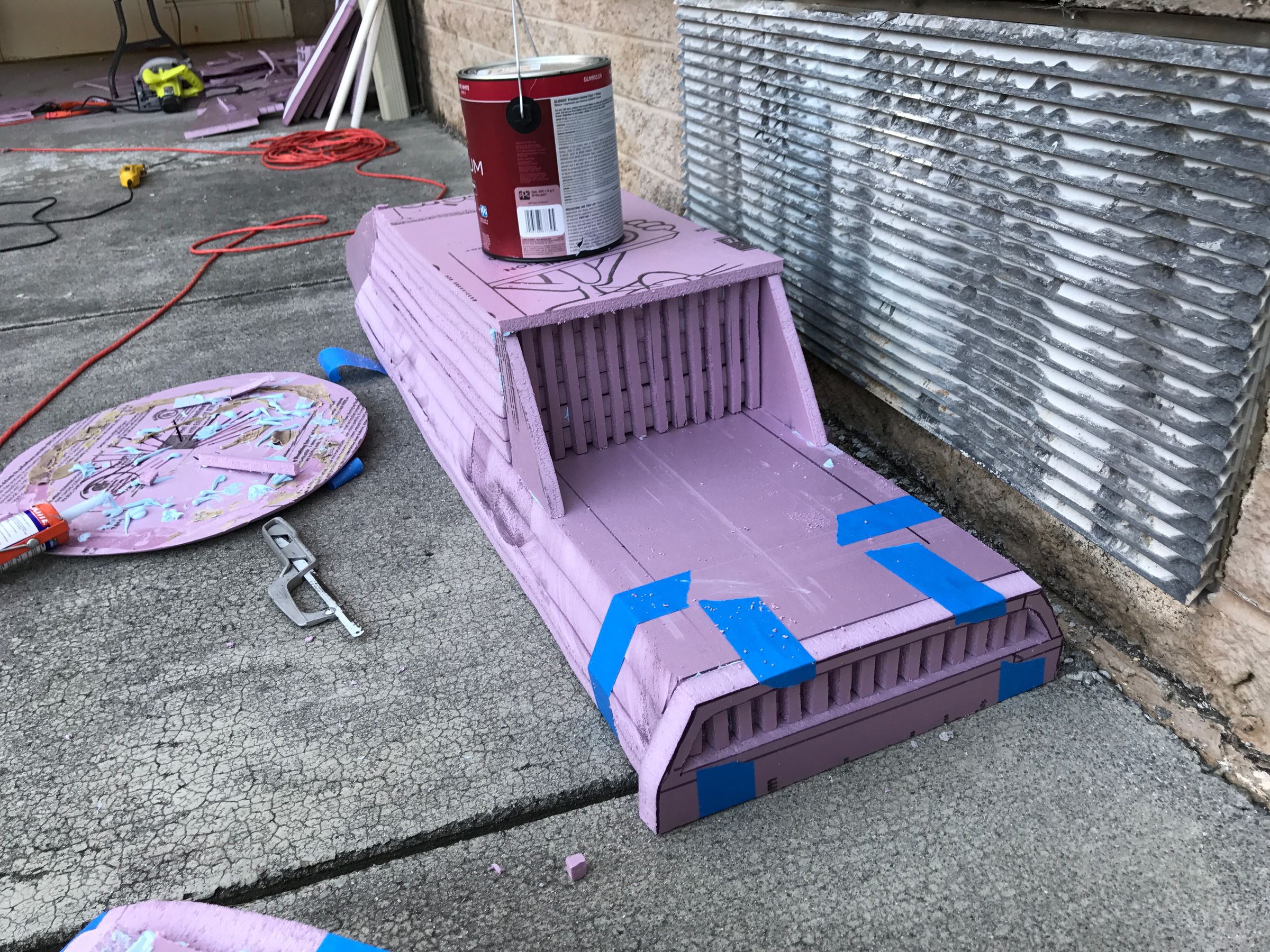 Make a Large-Scale Star Wars AT-AT Walker : 11 Steps (with Pictures ...