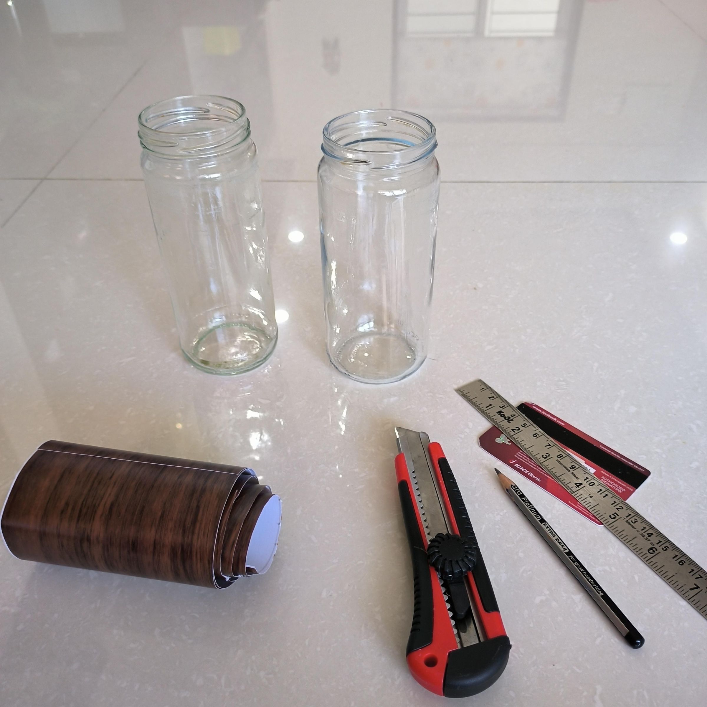 Upcycled Jar Vase : 3 Steps - Instructables