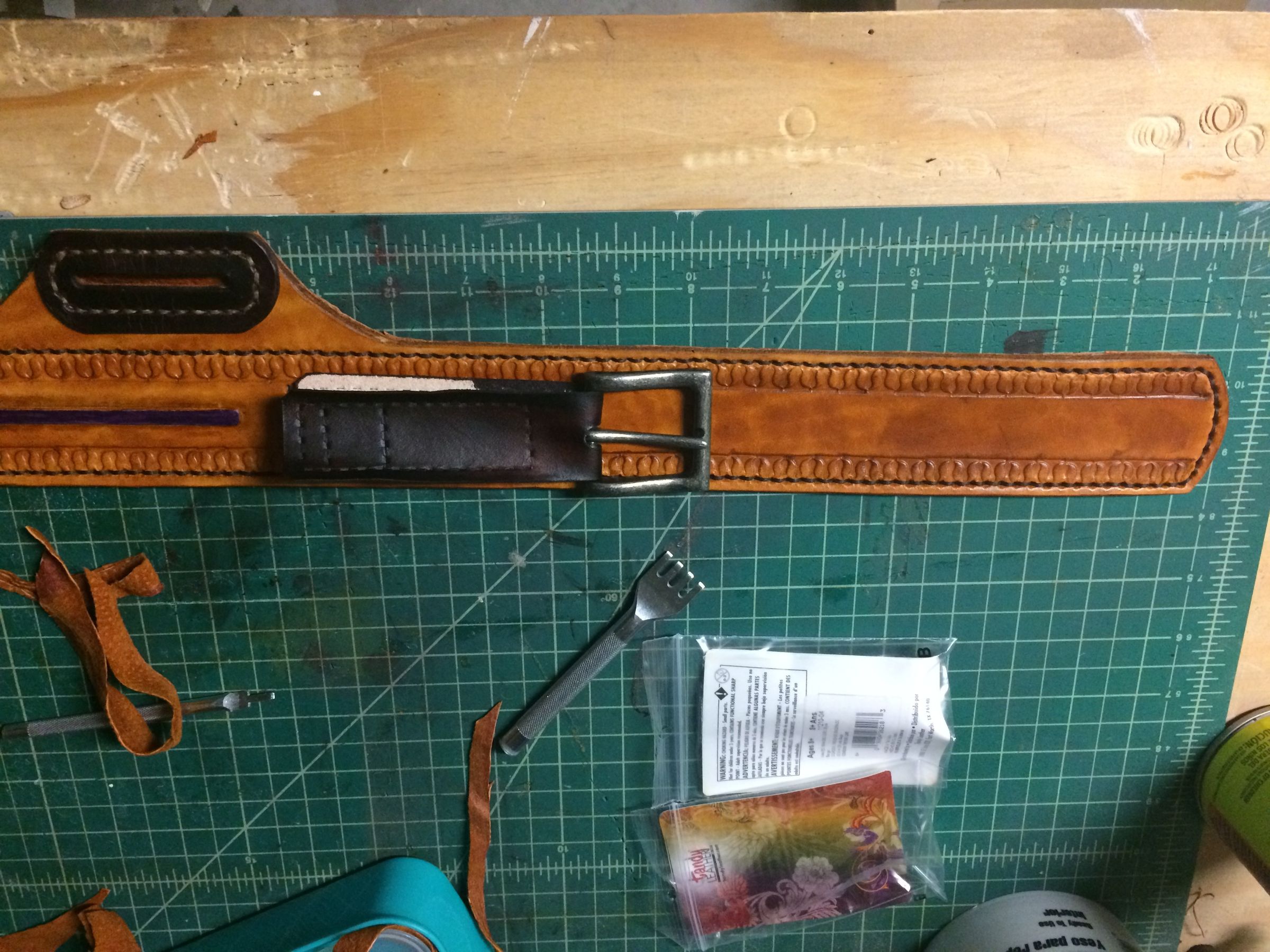 Jedi Gunslinger Tool Pouch : 5 Steps (with Pictures) - Instructables