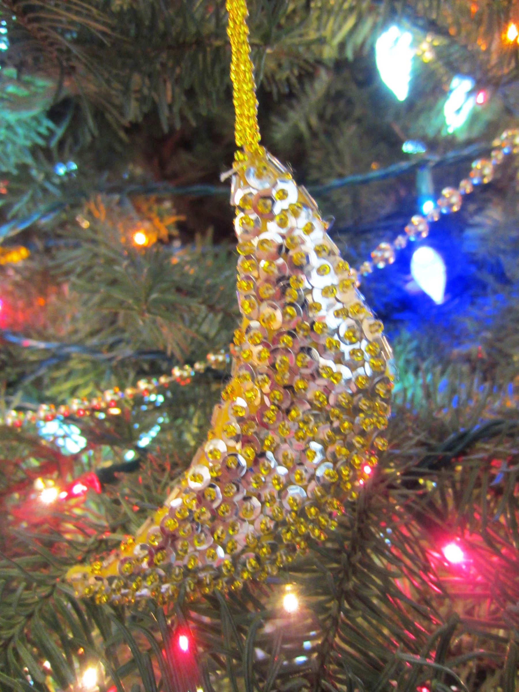 Sequin Christmas Ornament : 6 Steps (with Pictures) - Instructables