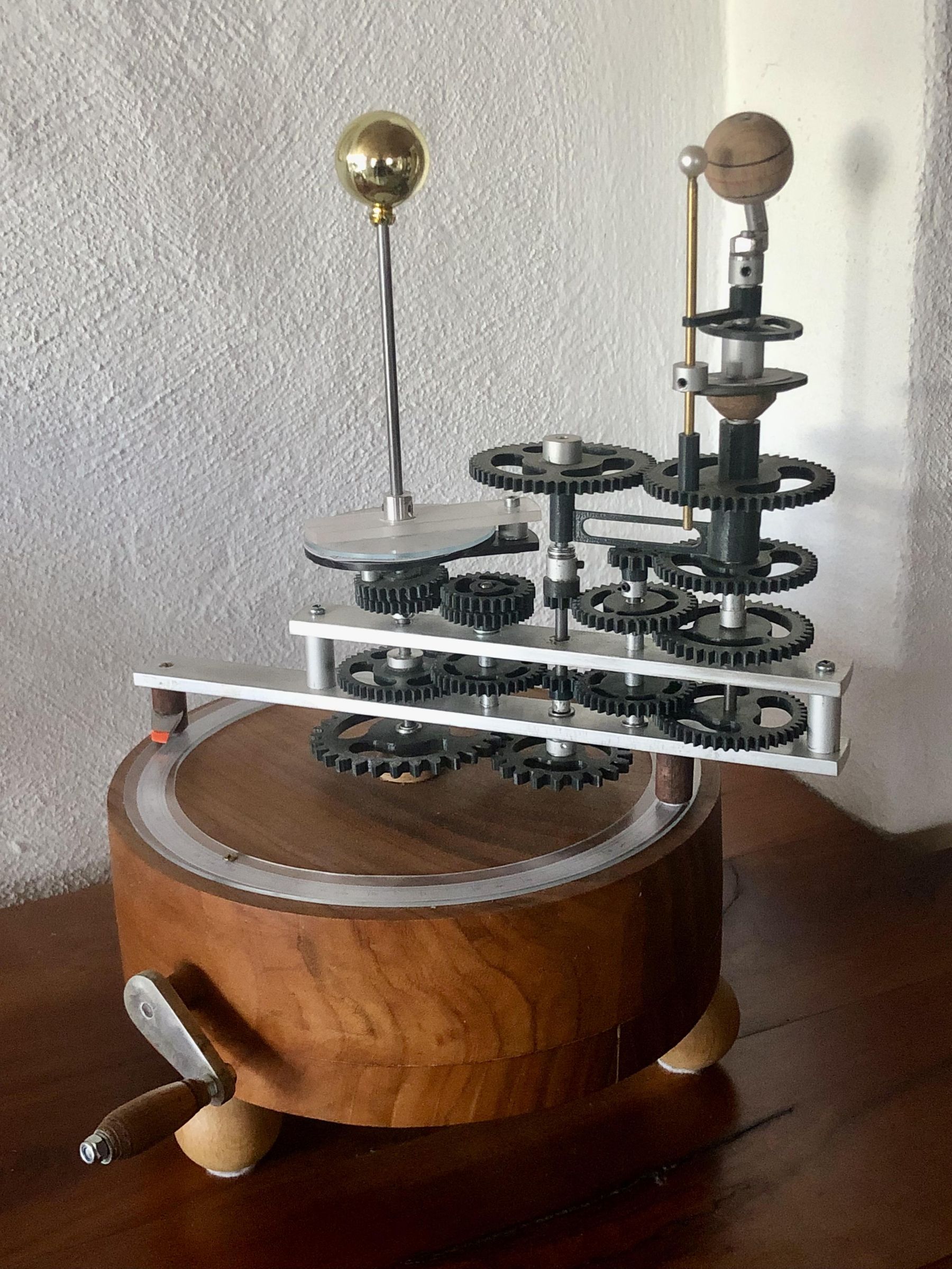 Orrery (Earth, Moon, and Sun) : 28 Steps (with Pictures) - Instructables