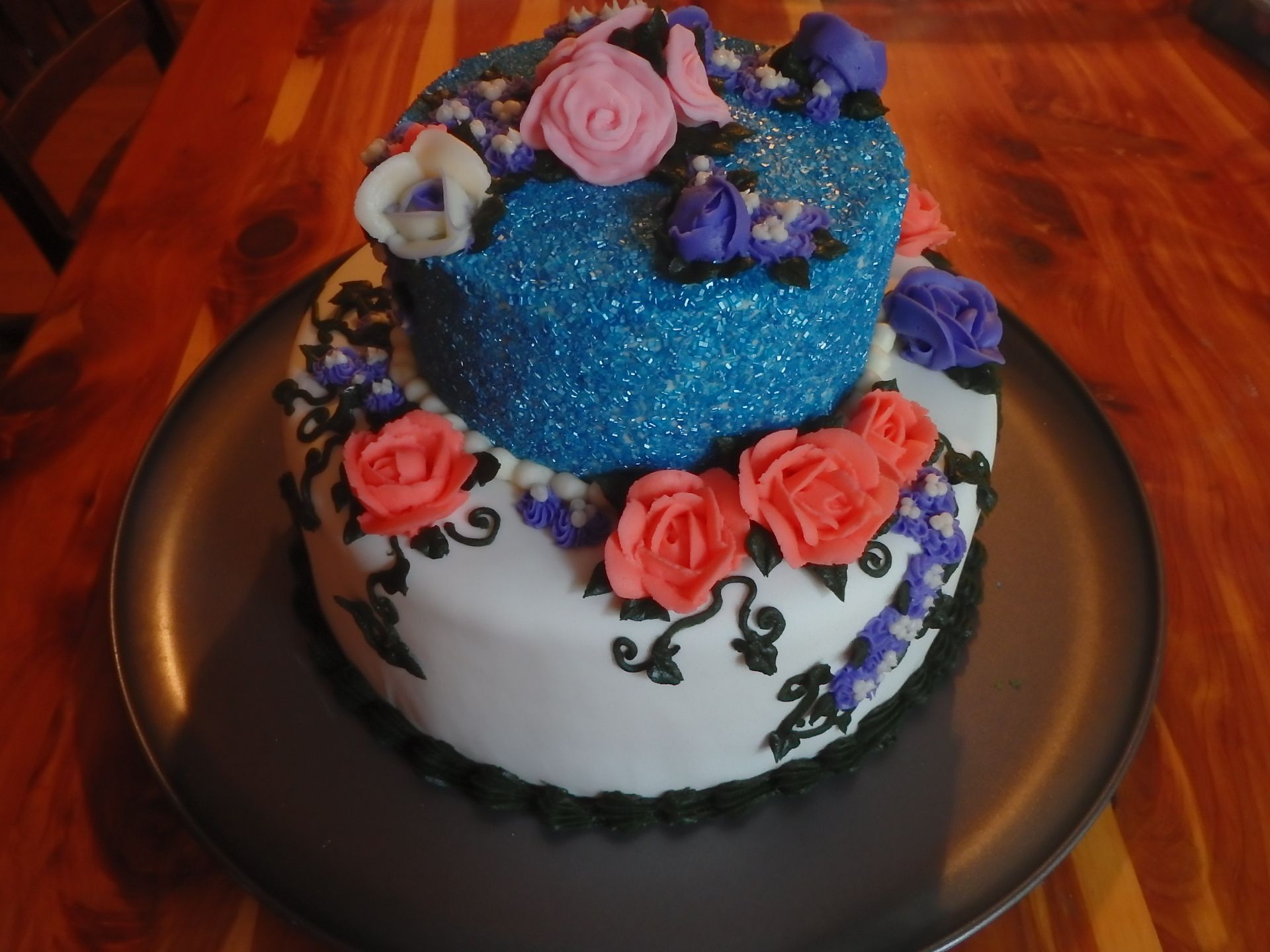 How to Make and Decorate a Sparkling Rose Cake. : 8 Steps (with ...