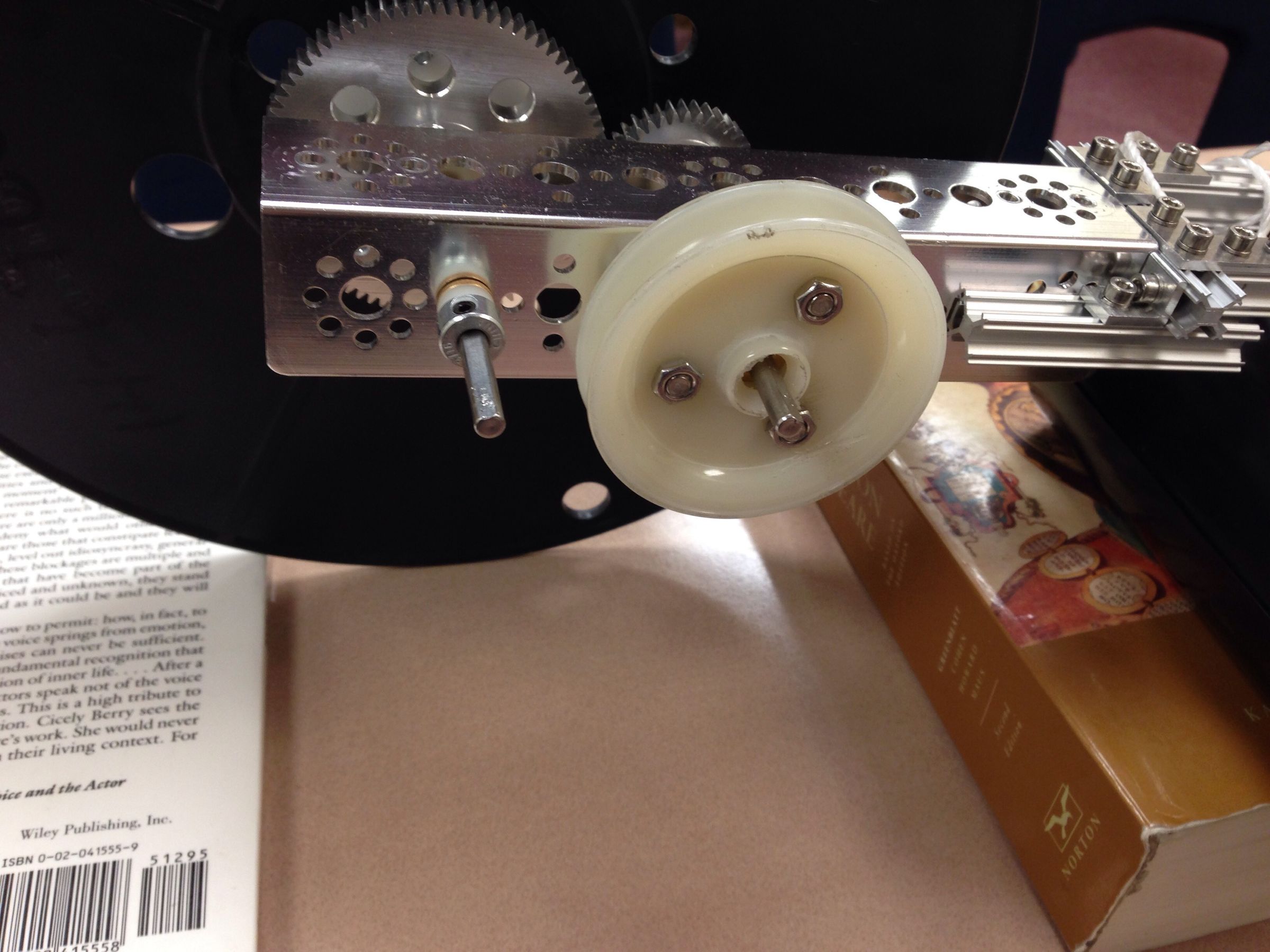 How to Build a Aluminum Mouse Trap Car With Gears : 6 Steps - Instructables