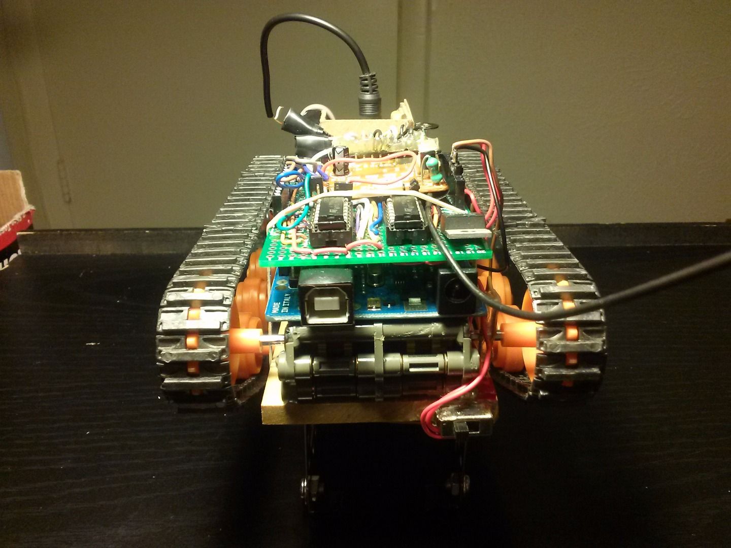 RC Car to RC Tank Conversion With Arduino : 10 Steps (with Pictures ...