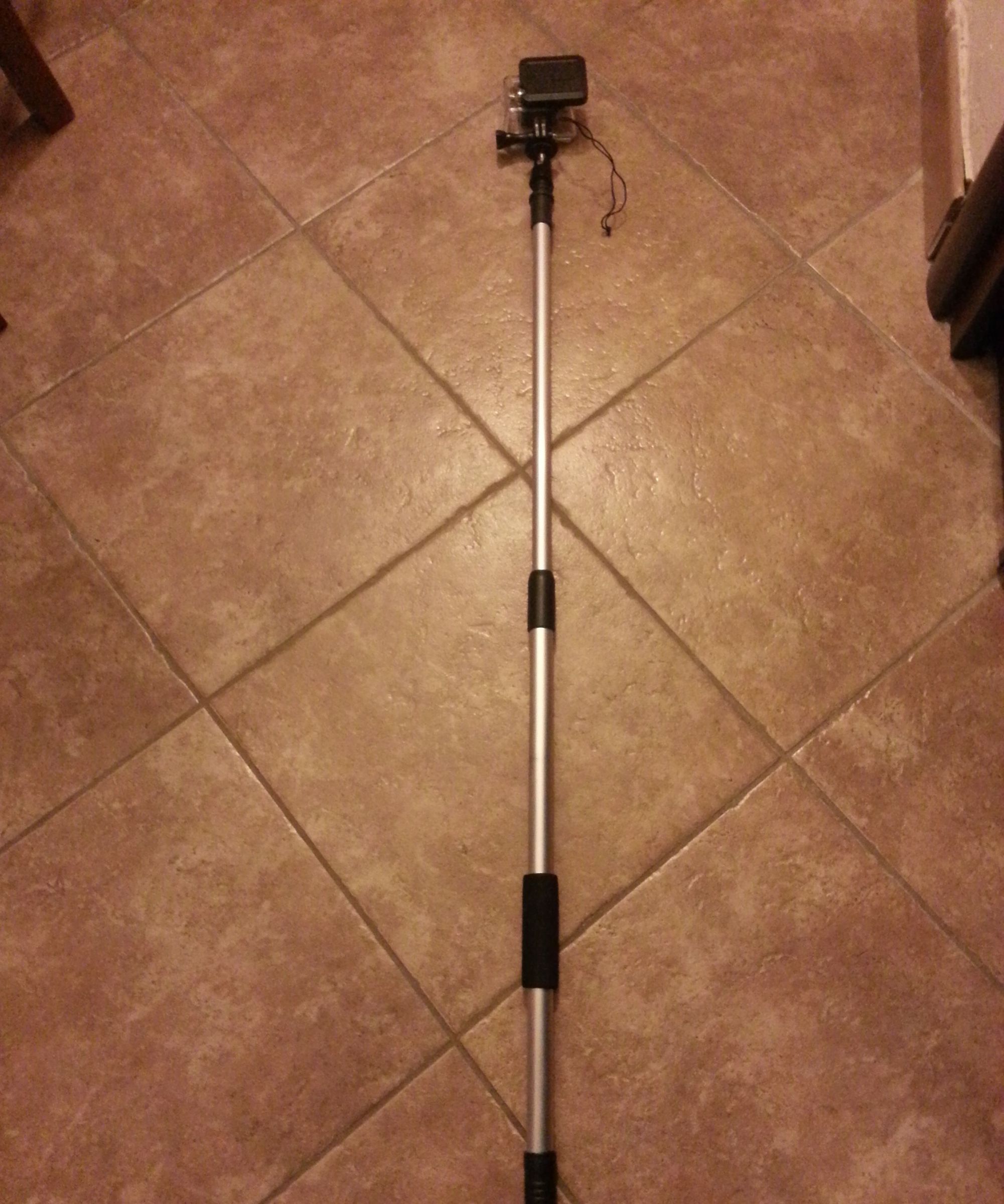 Go Pro Pole 5€ : 4 Steps - Instructables