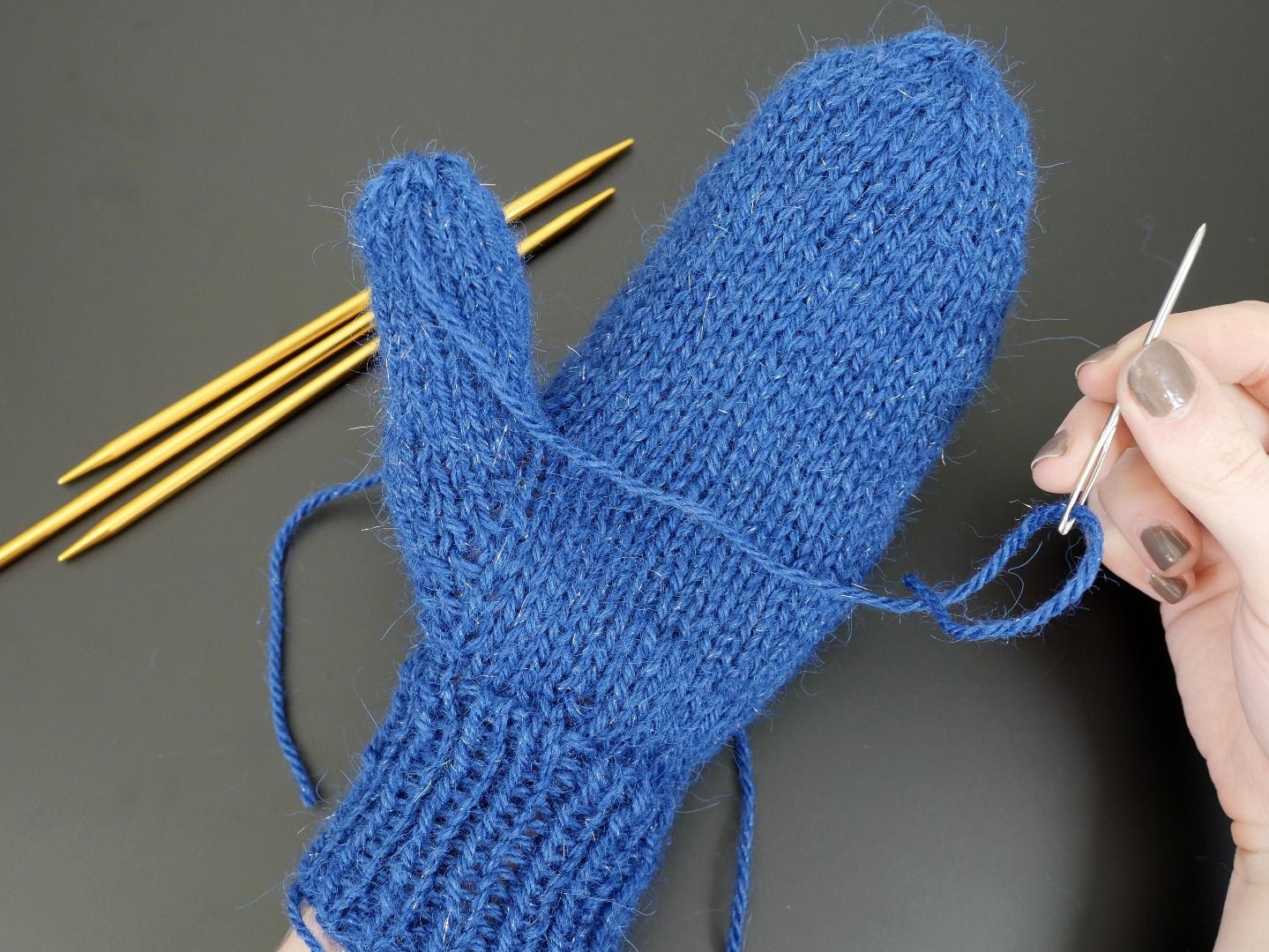 Easy Knit Mittens : 7 Steps (with Pictures) - Instructables