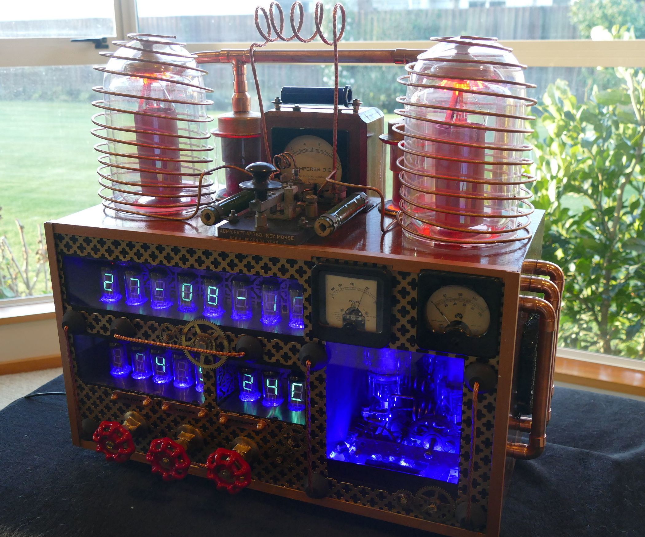 SteamPunk Radio : 10 Steps (with Pictures) - Instructables
