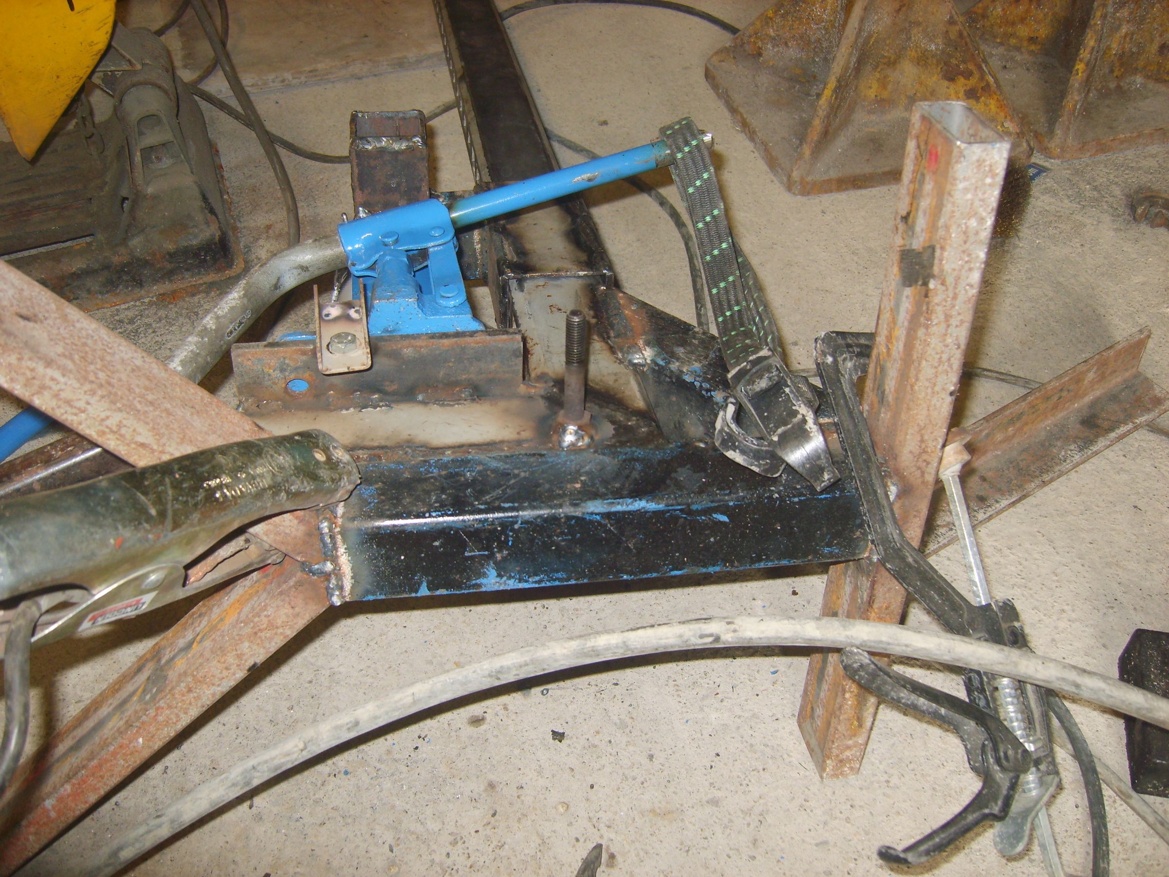 Foot Operated Log Splitter : 8 Steps (with Pictures) - Instructables