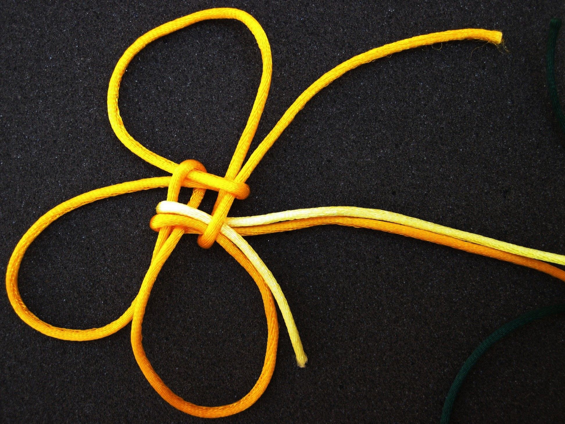 Chinese Knot Art: the 3-Leaf Clover Knot - Instructables