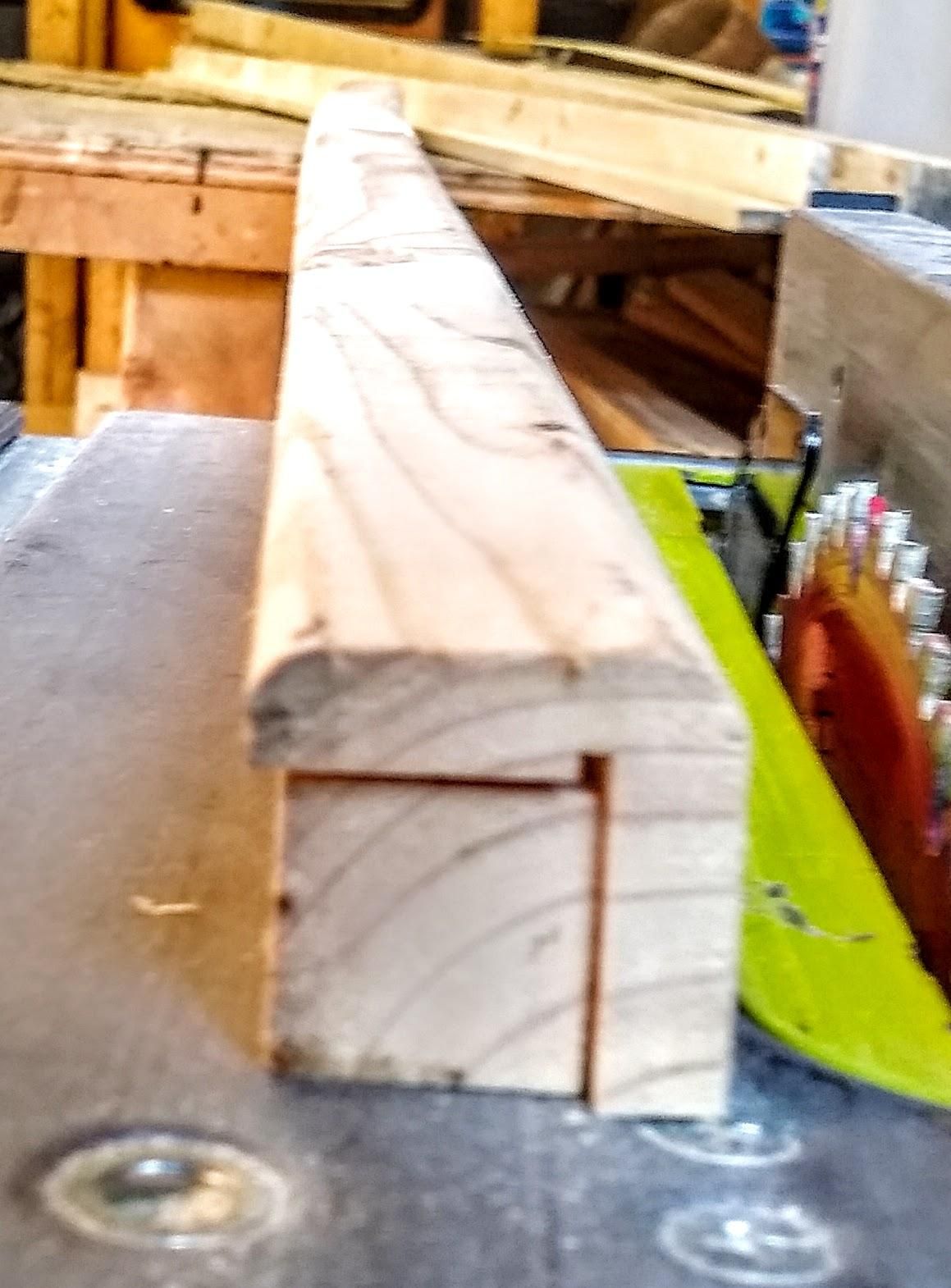 How to Make Outside Corner Molding Trim : 11 Steps - Instructables