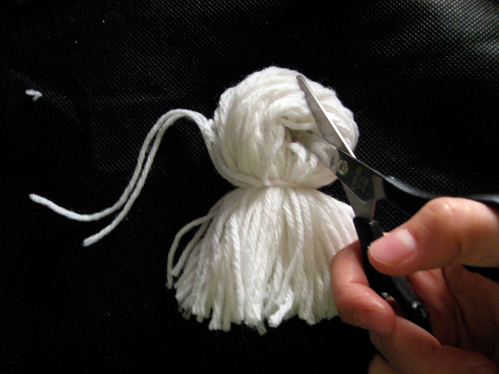 Yarn Puffs : 6 Steps (with Pictures) - Instructables