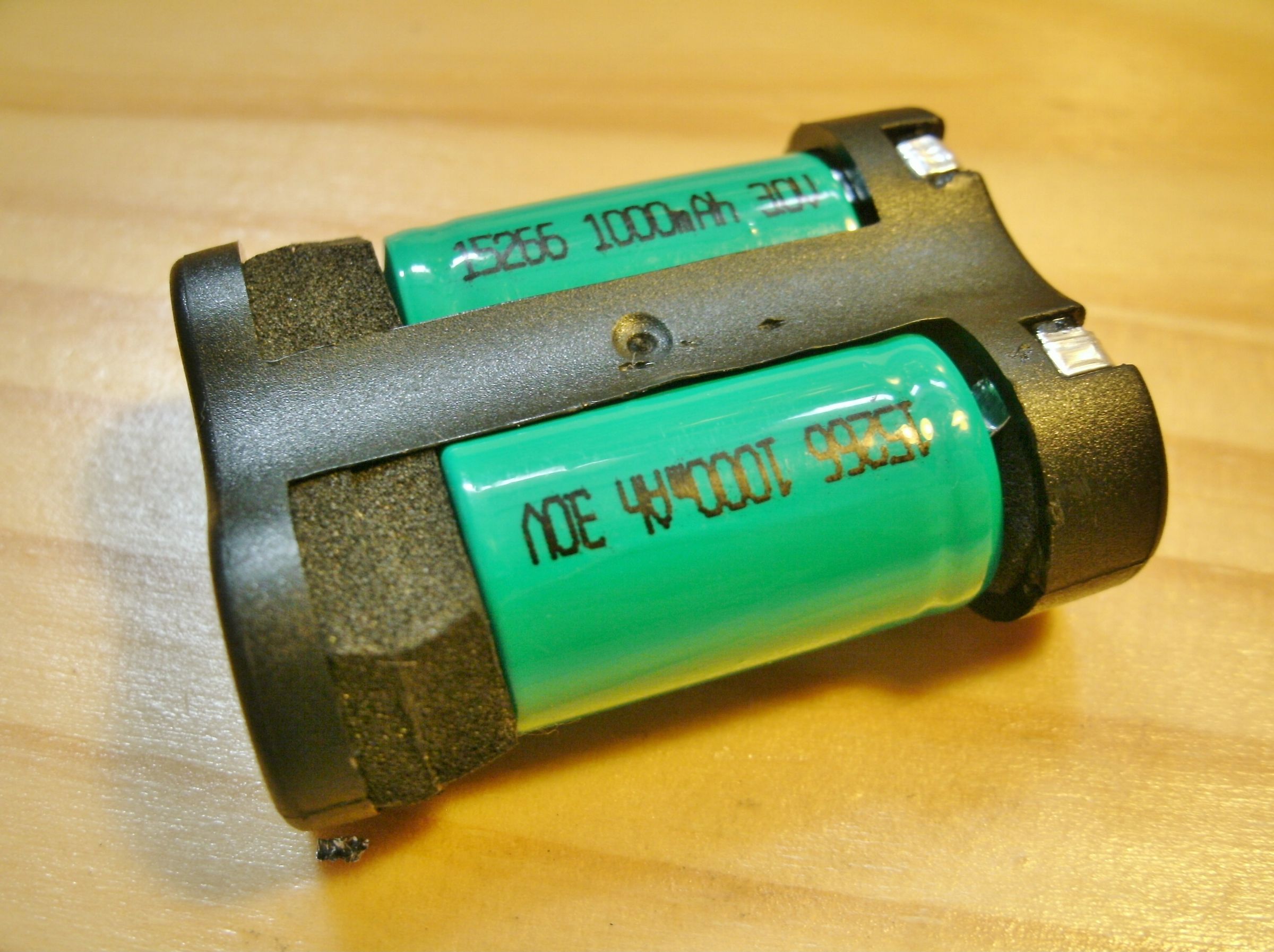 Recharge-i-fy Your 2CR5 Battery : 5 Steps (with Pictures) - Instructables