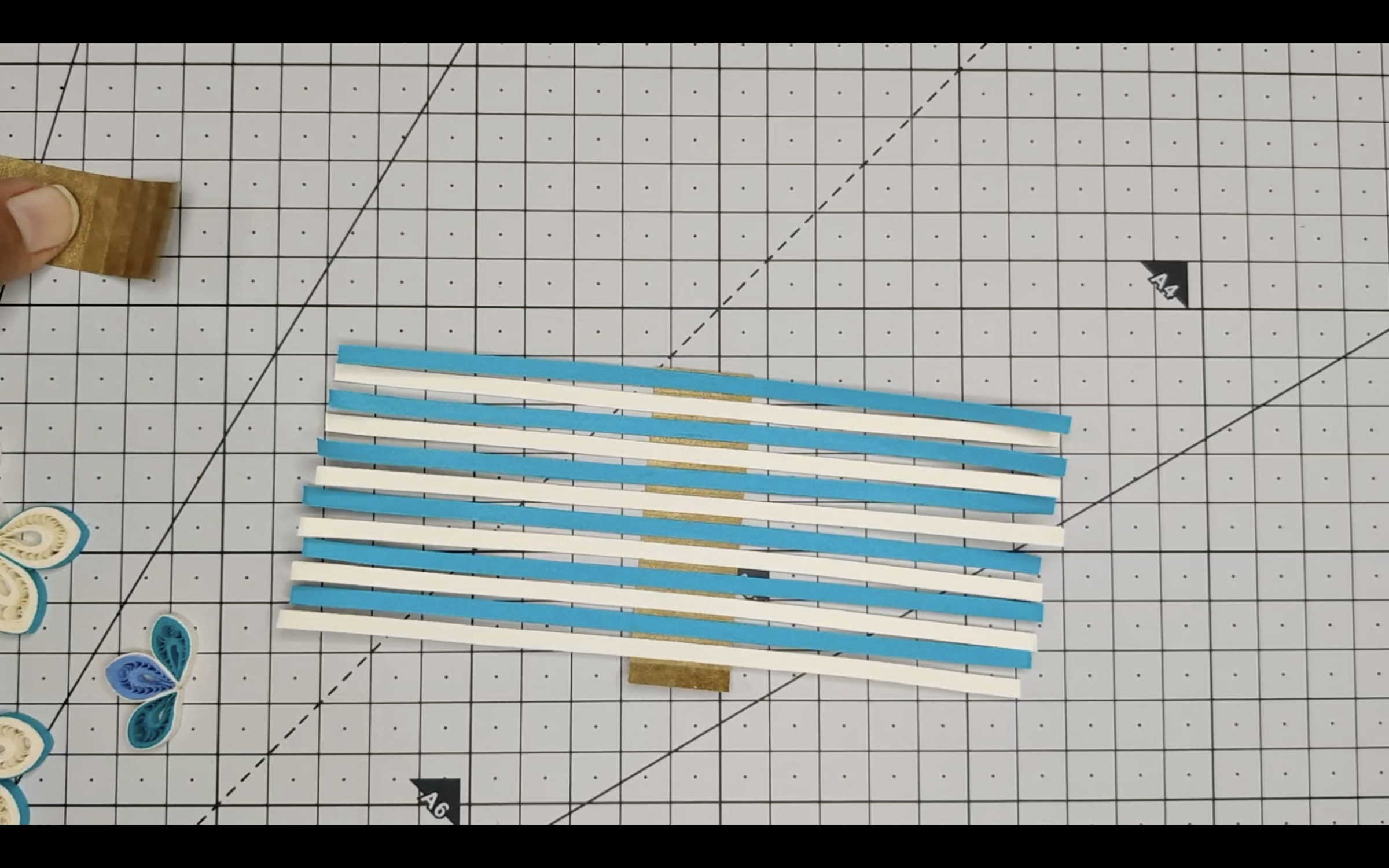 Paper Quilled Ornamental Dangler DIY : 13 Steps (with Pictures ...