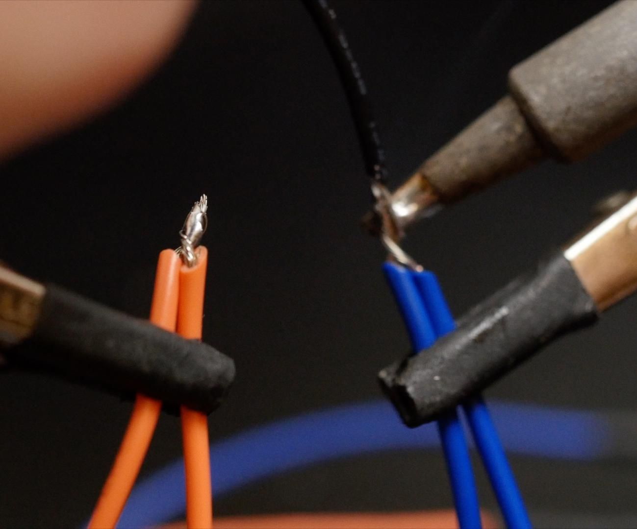 Easy LED Circuit : 5 Steps (with Pictures) - Instructables