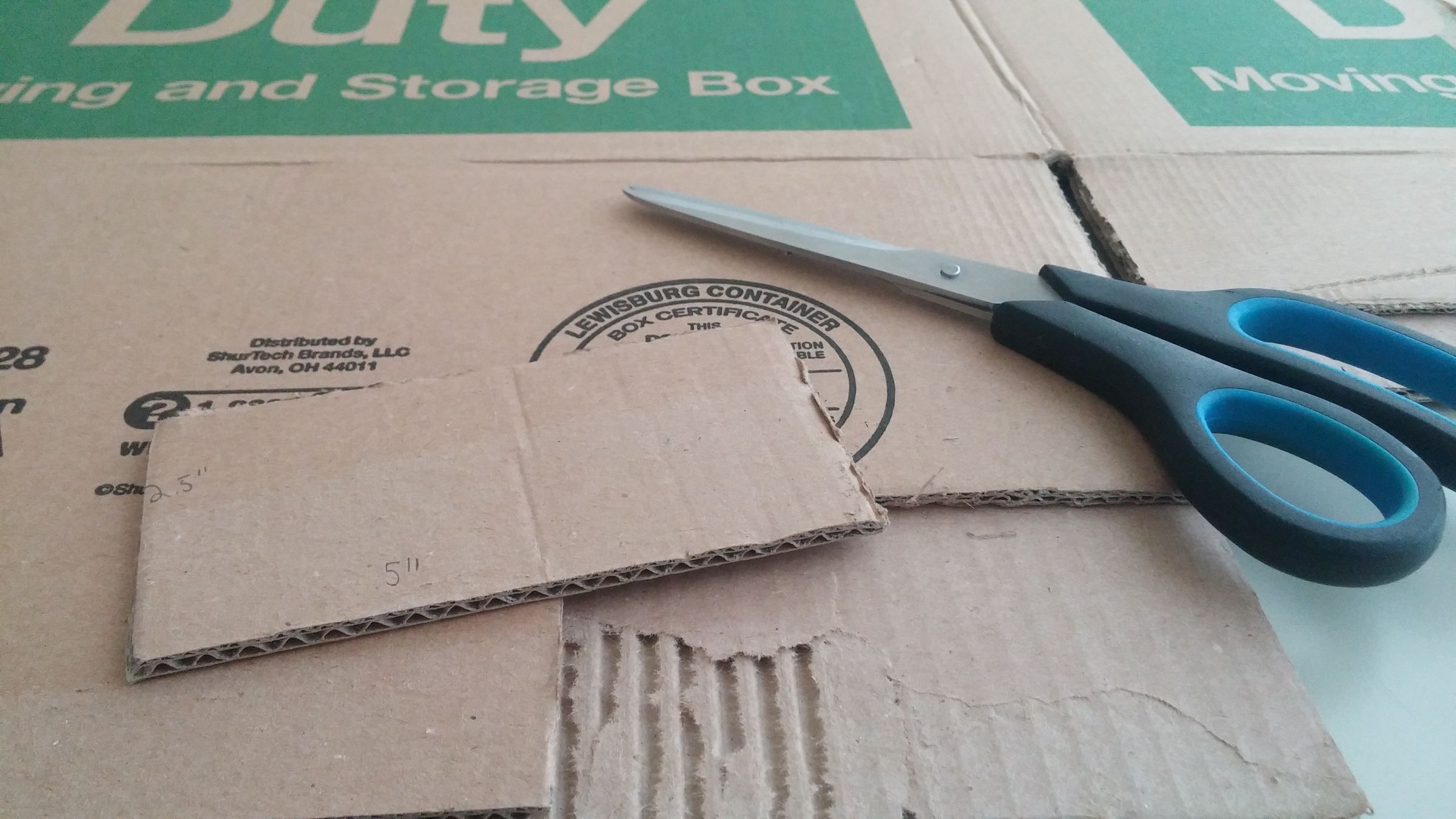 Simple, But Elegant Cardboard Phone Stand : 5 Steps - Instructables