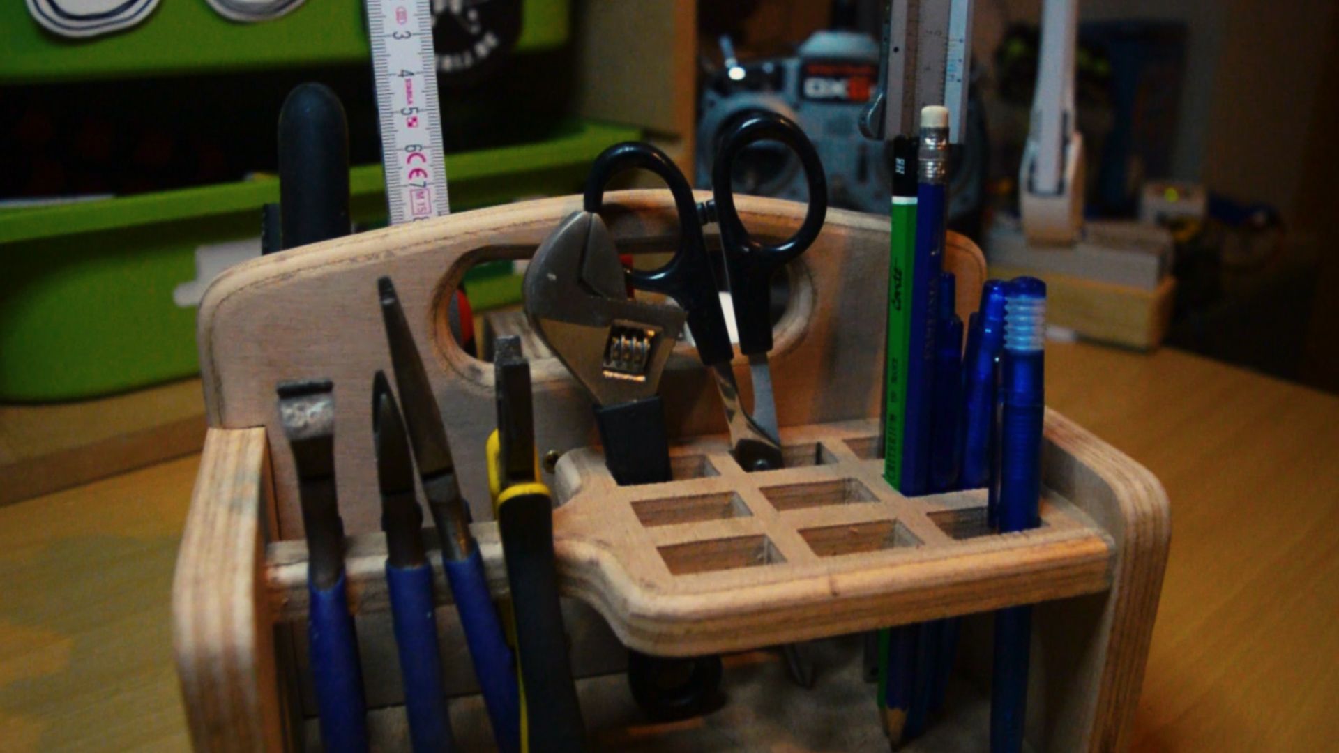 Diy Tool Caddy : 8 Steps (with Pictures) - Instructables
