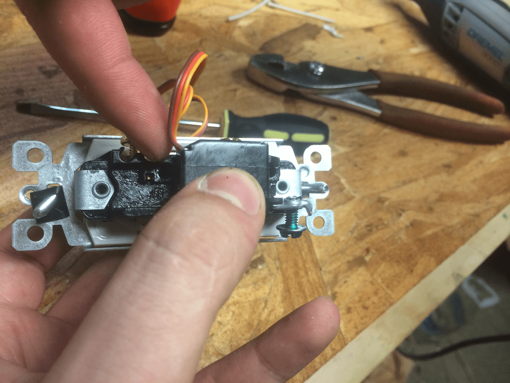 Remote Control Light Switch (ARDUINO) : 8 Steps (with Pictures ...