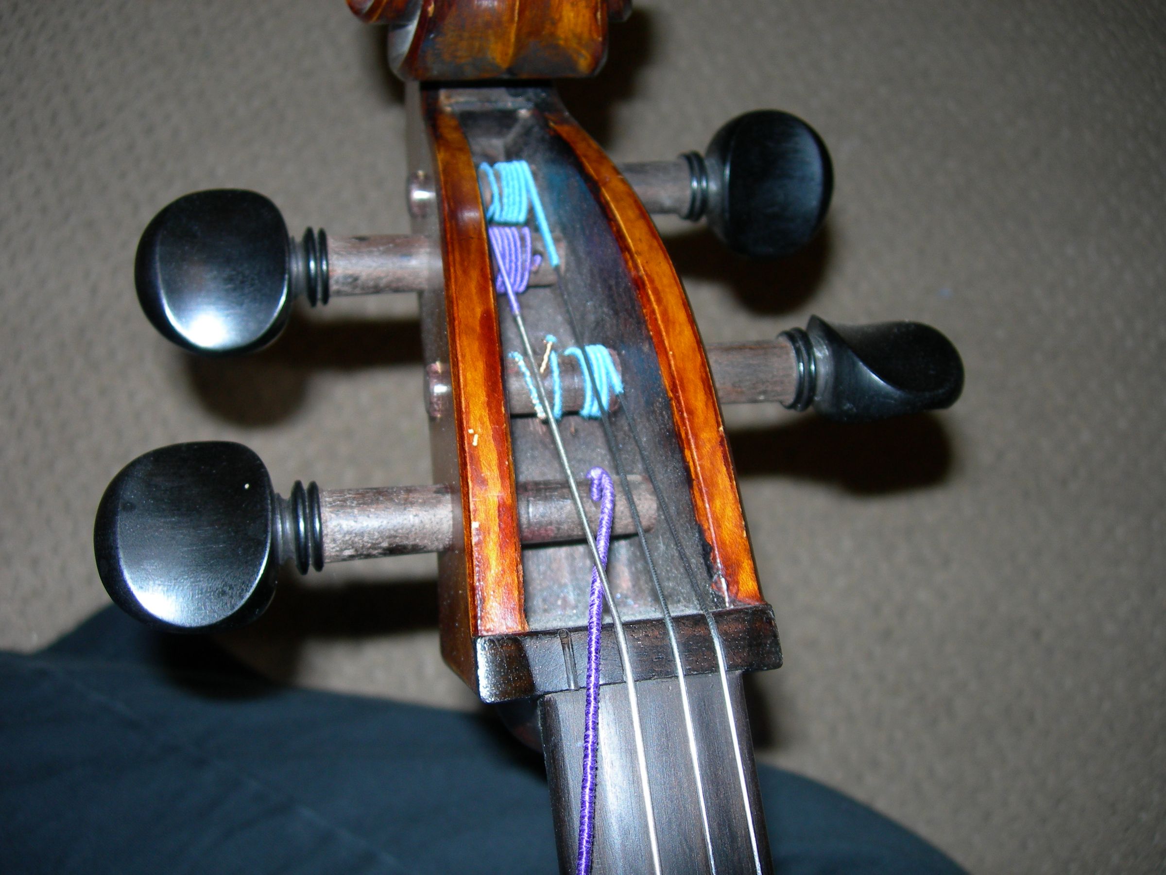 Replacing a String on a Cello : 12 Steps (with Pictures) - Instructables