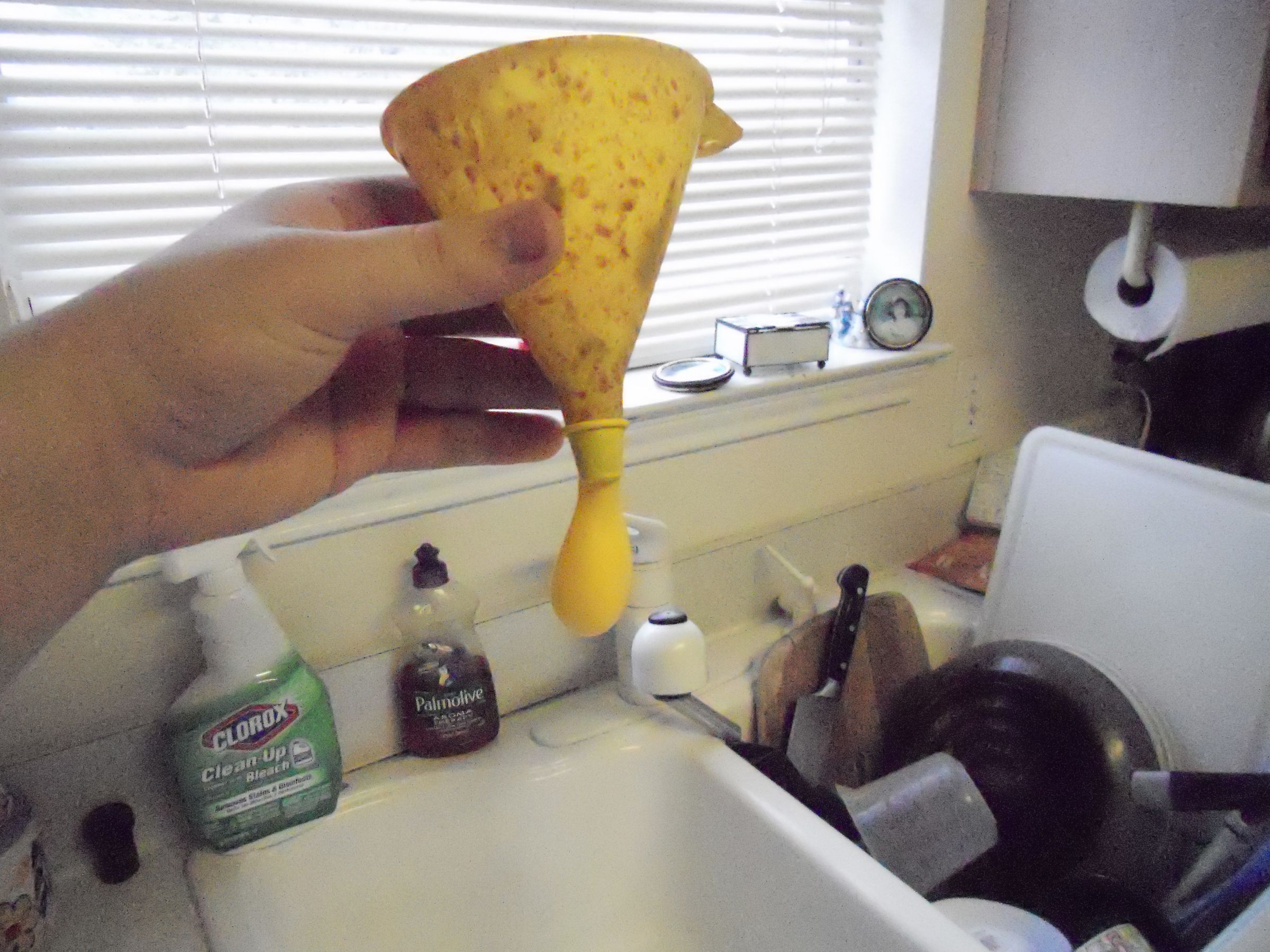 Glitter EXPLODING Target for Airsoft/ Bb Gun : 4 Steps - Instructables