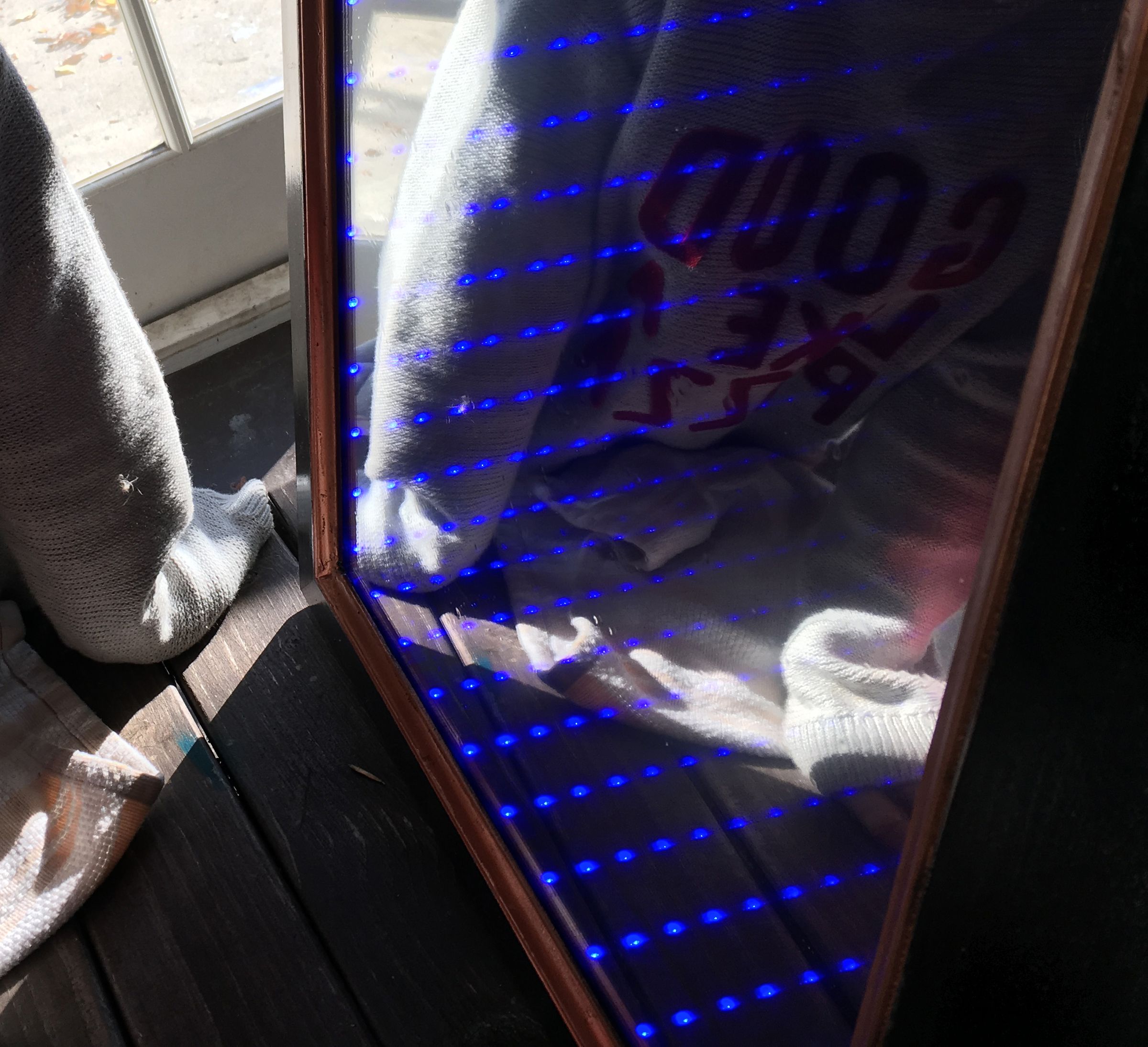 Kids Can Make Infinity Mirrors Too! : 8 Steps (with Pictures ...