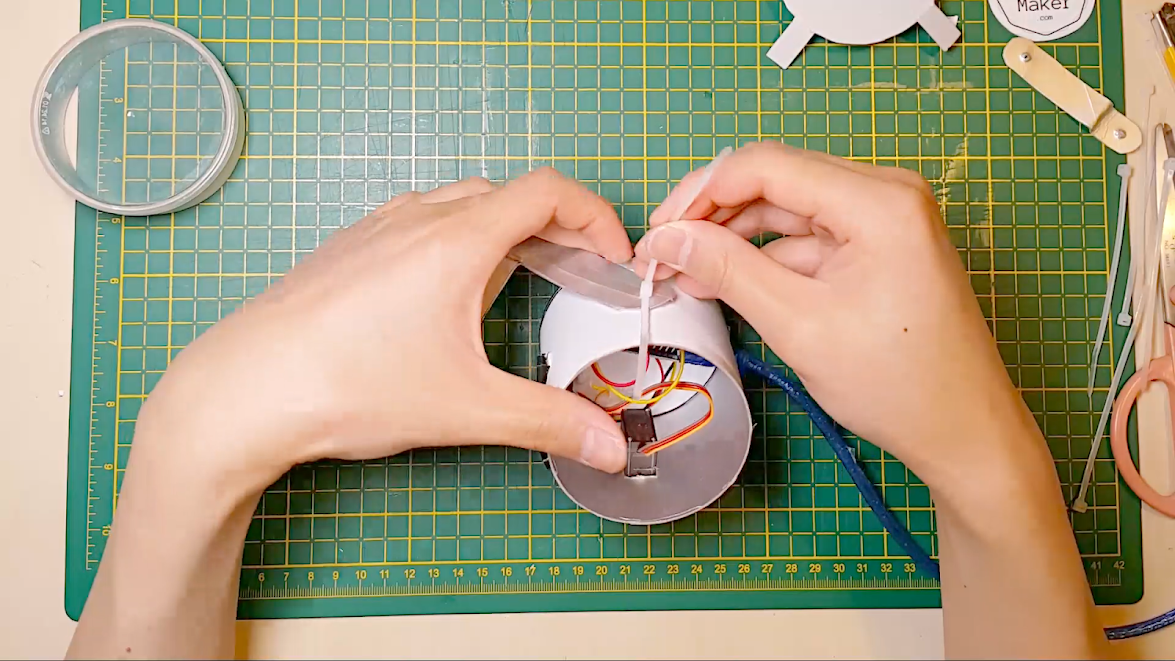 PAPER HUNGRY ROBOT - Pringles Recycle Arduino Robot : 19 Steps (with ...