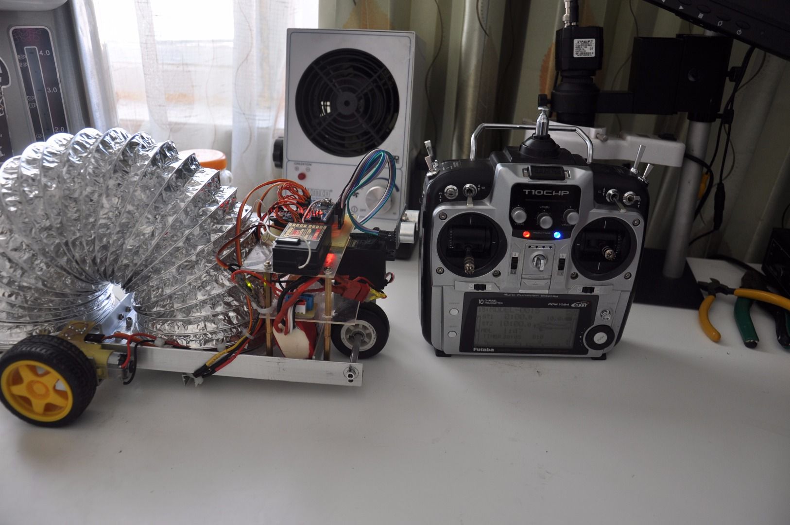Vacuum Cleaning RC Robot : 10 Steps (with Pictures) - Instructables