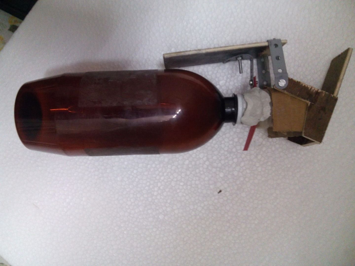 Firy- Cheap Homemade Fire Extinguisher : 3 Steps - Instructables