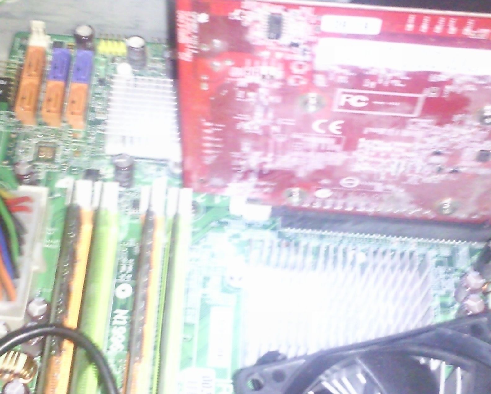 Guide on How To: Switch the Old Graphics Card and Install a New One : 4 ...