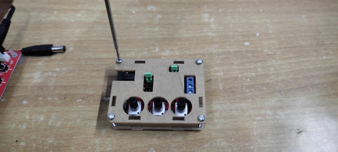 XR2206 Function Generator Kit : 5 Steps - Instructables