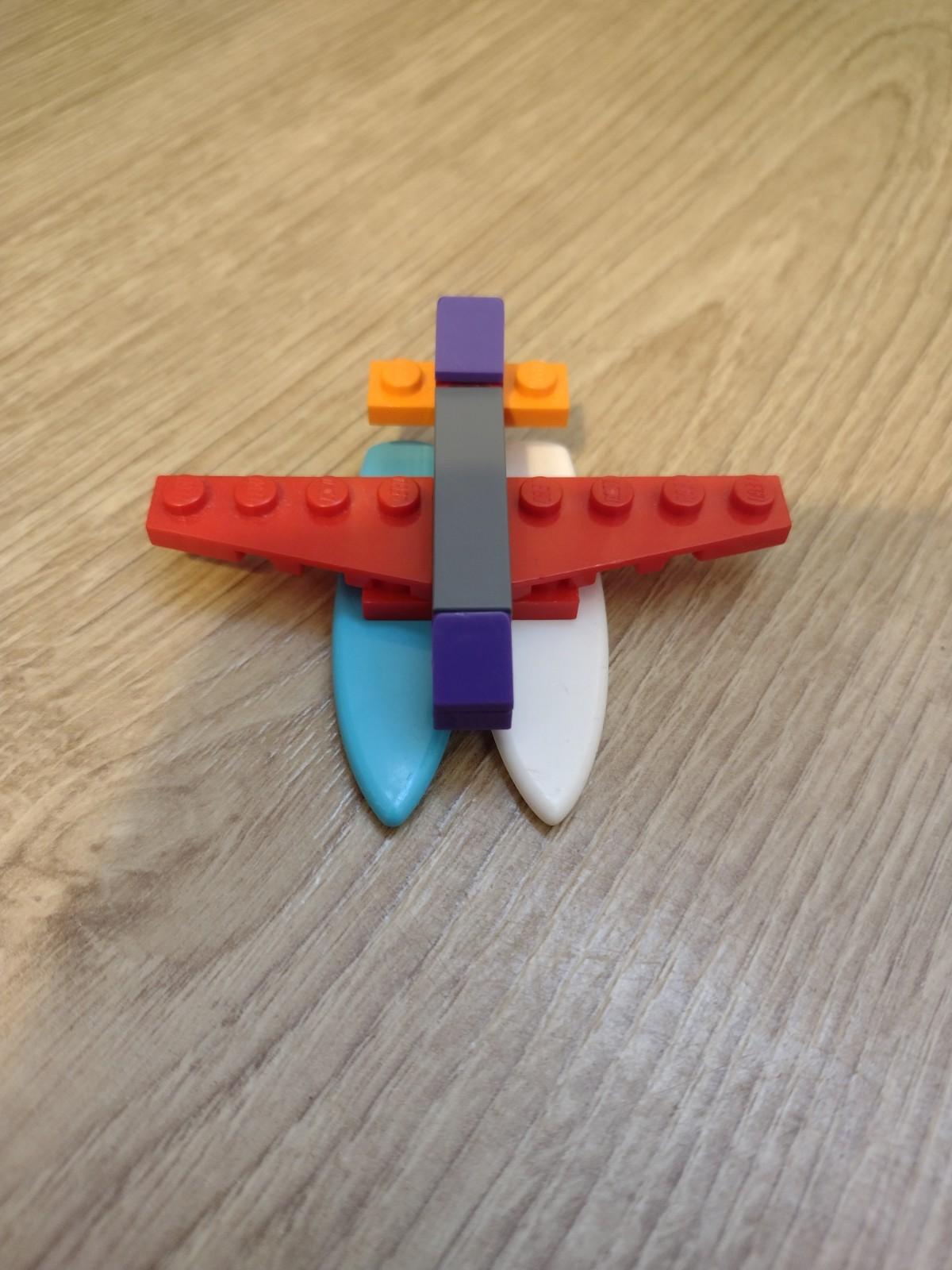 Lego Seaplane : 4 Steps - Instructables