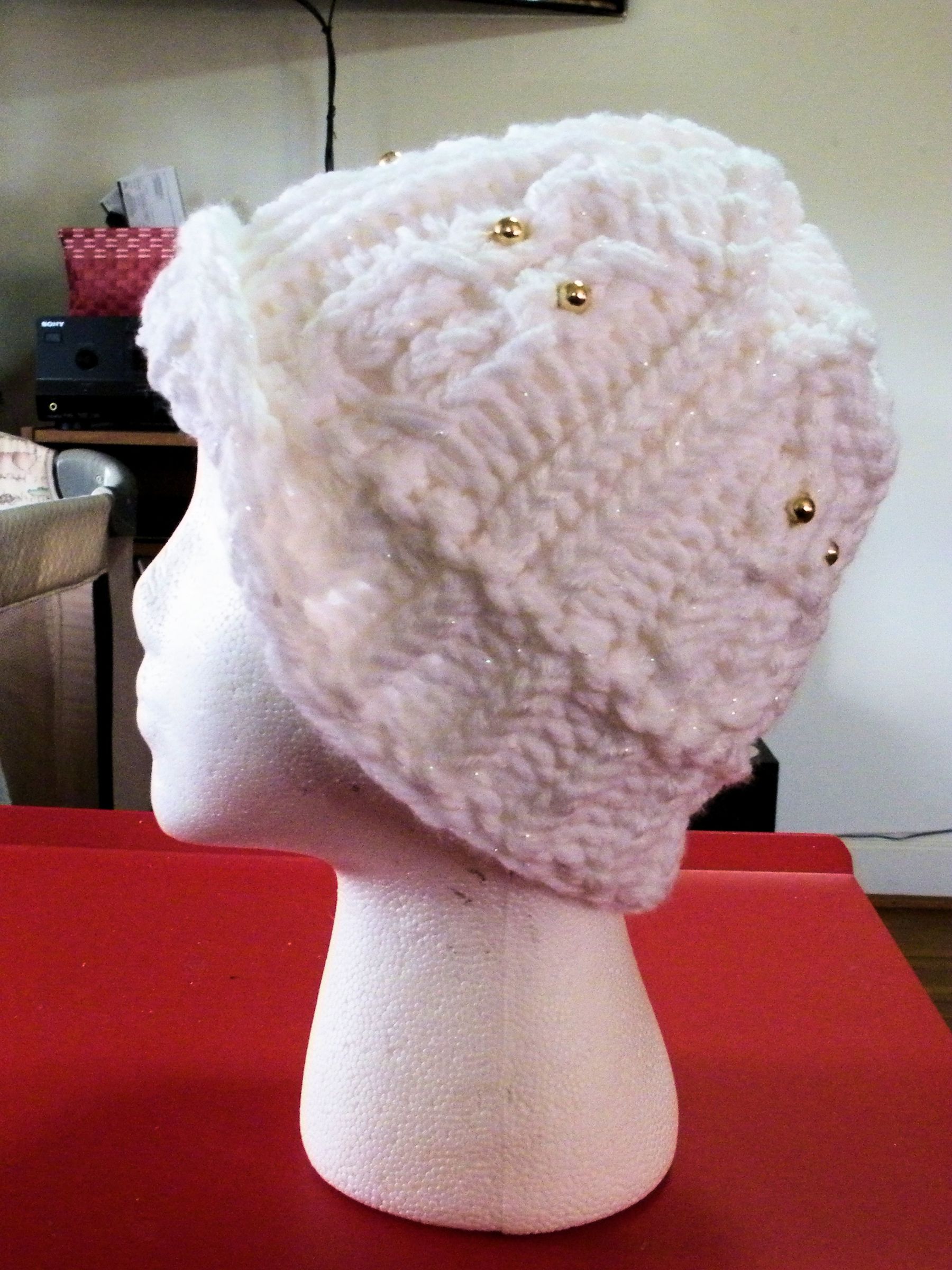 Loom Knitting Cables : 6 Steps (with Pictures) - Instructables