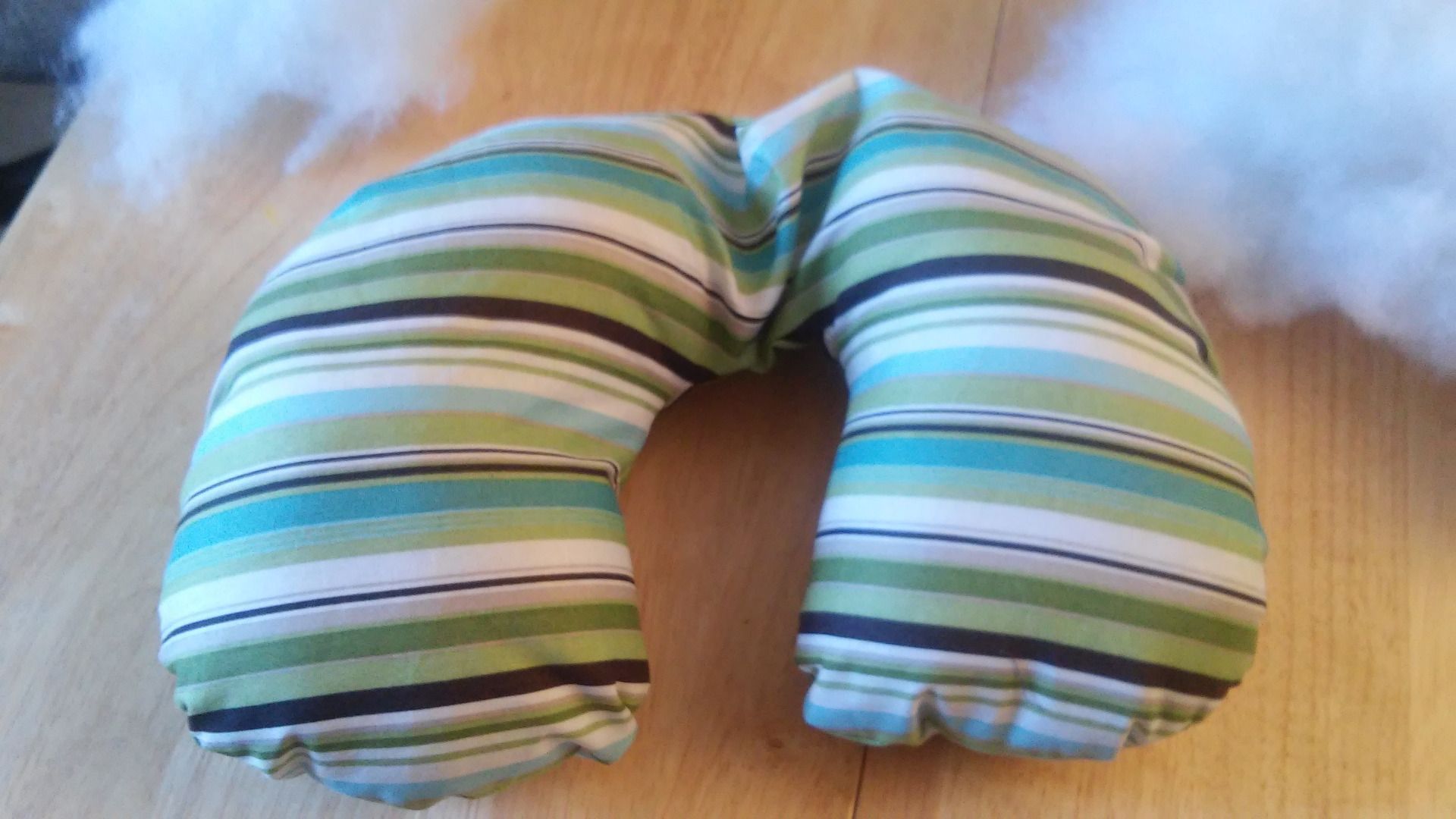 DIY Travel Pillow : 6 Steps (with Pictures) - Instructables