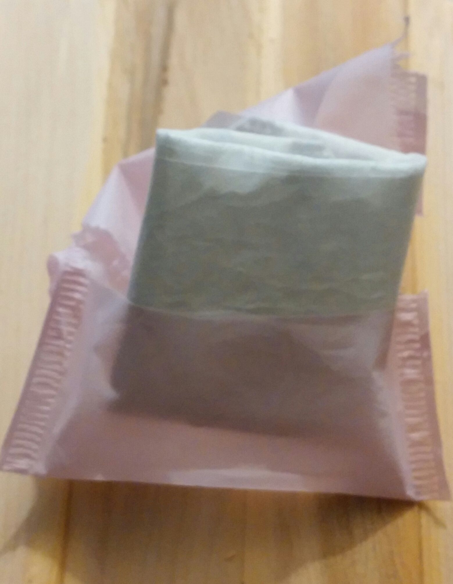 Pantiliners/Maxi-pads As First Aid Bandages/Fingertip Bandage : 5 Steps ...