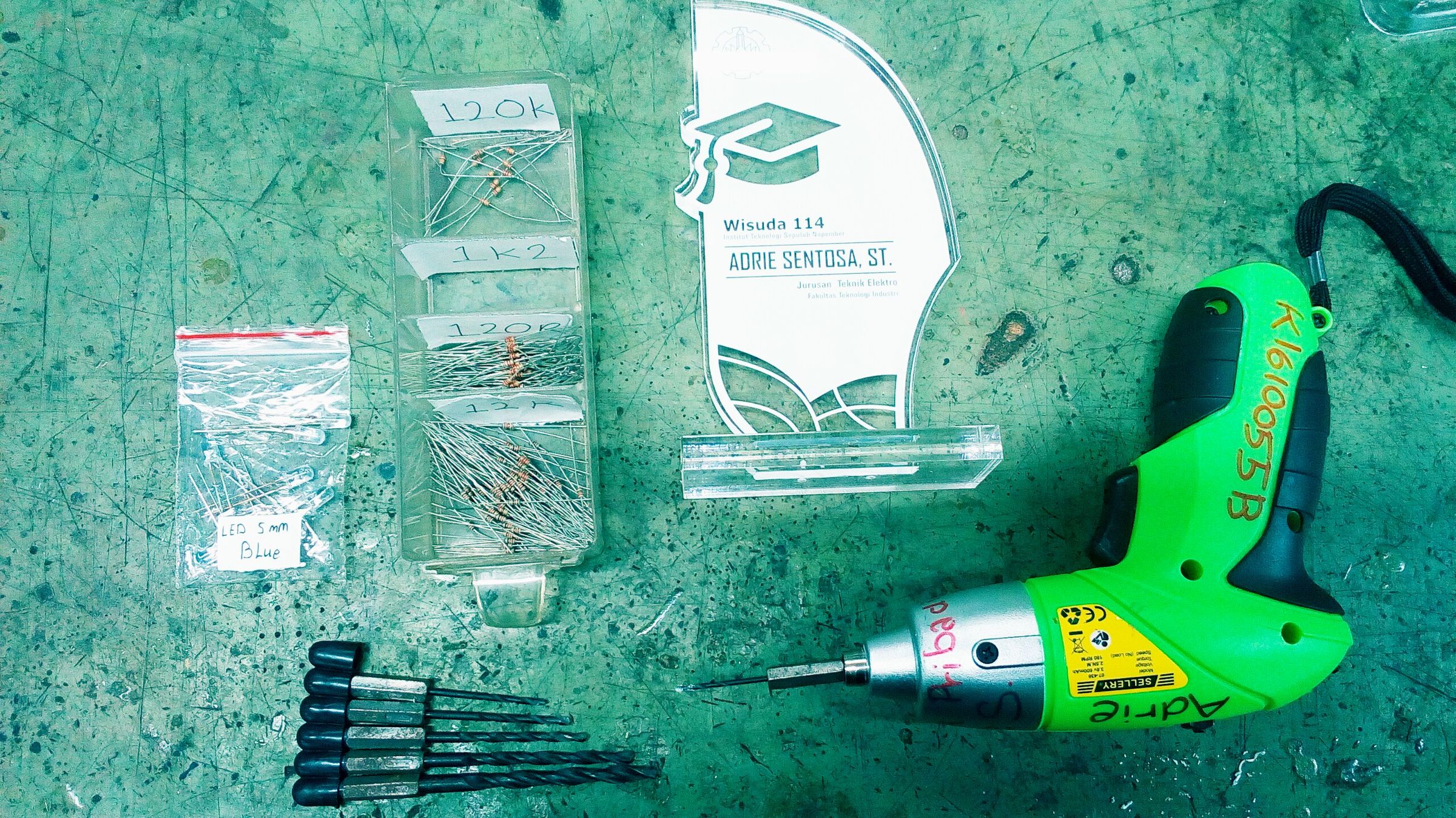 LED Acrylic Trophy / Placard : 3 Steps (with Pictures) - Instructables