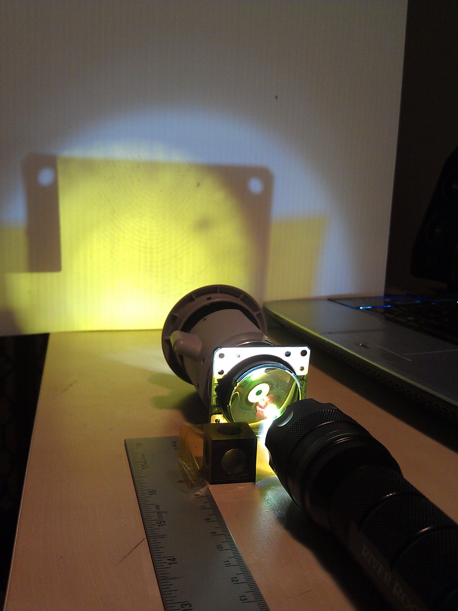 Projection Microscope From Broken Projector : 10 Steps - Instructables