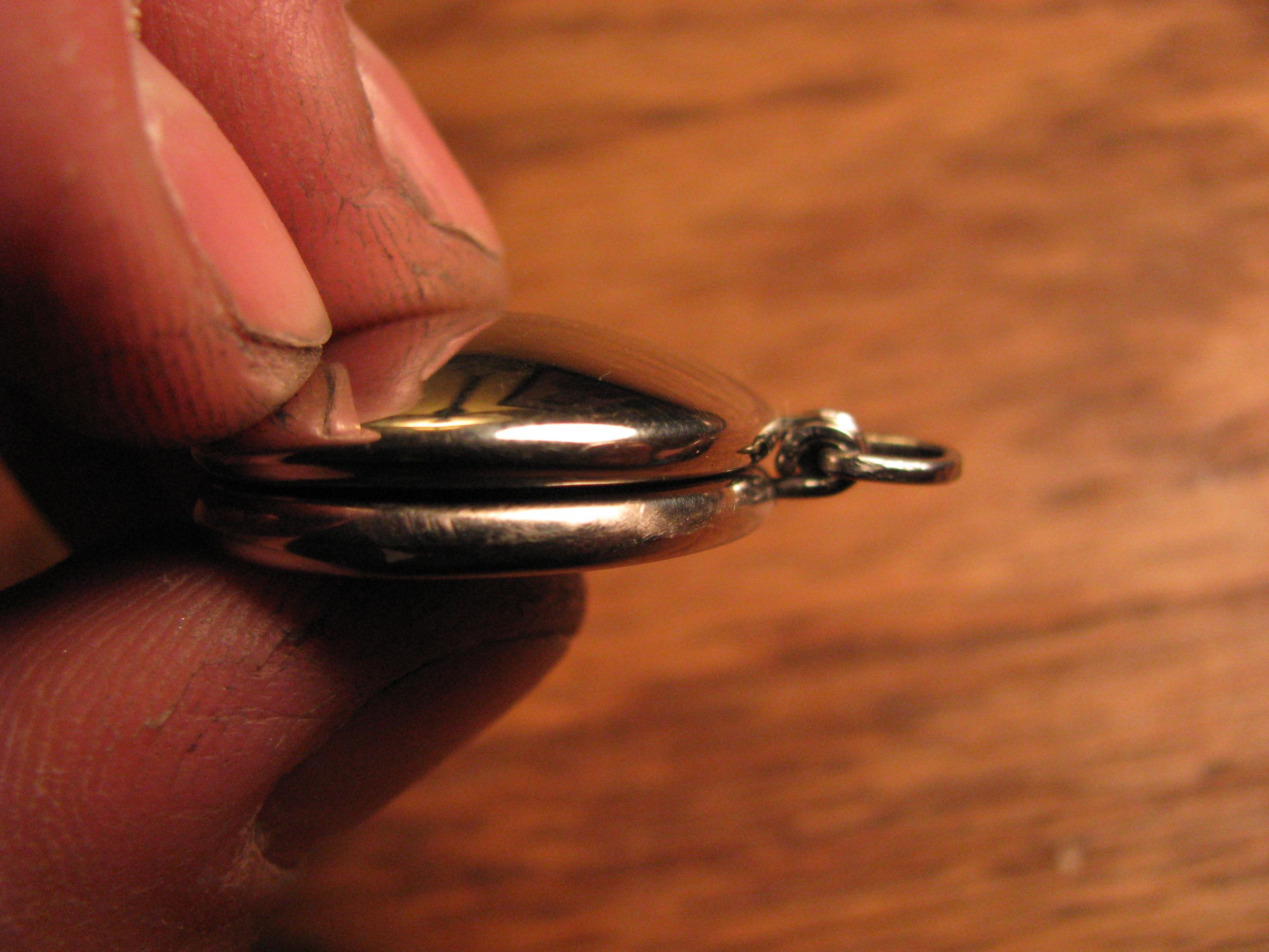 How to Make a Vintage Locket : 11 Steps (with Pictures) - Instructables